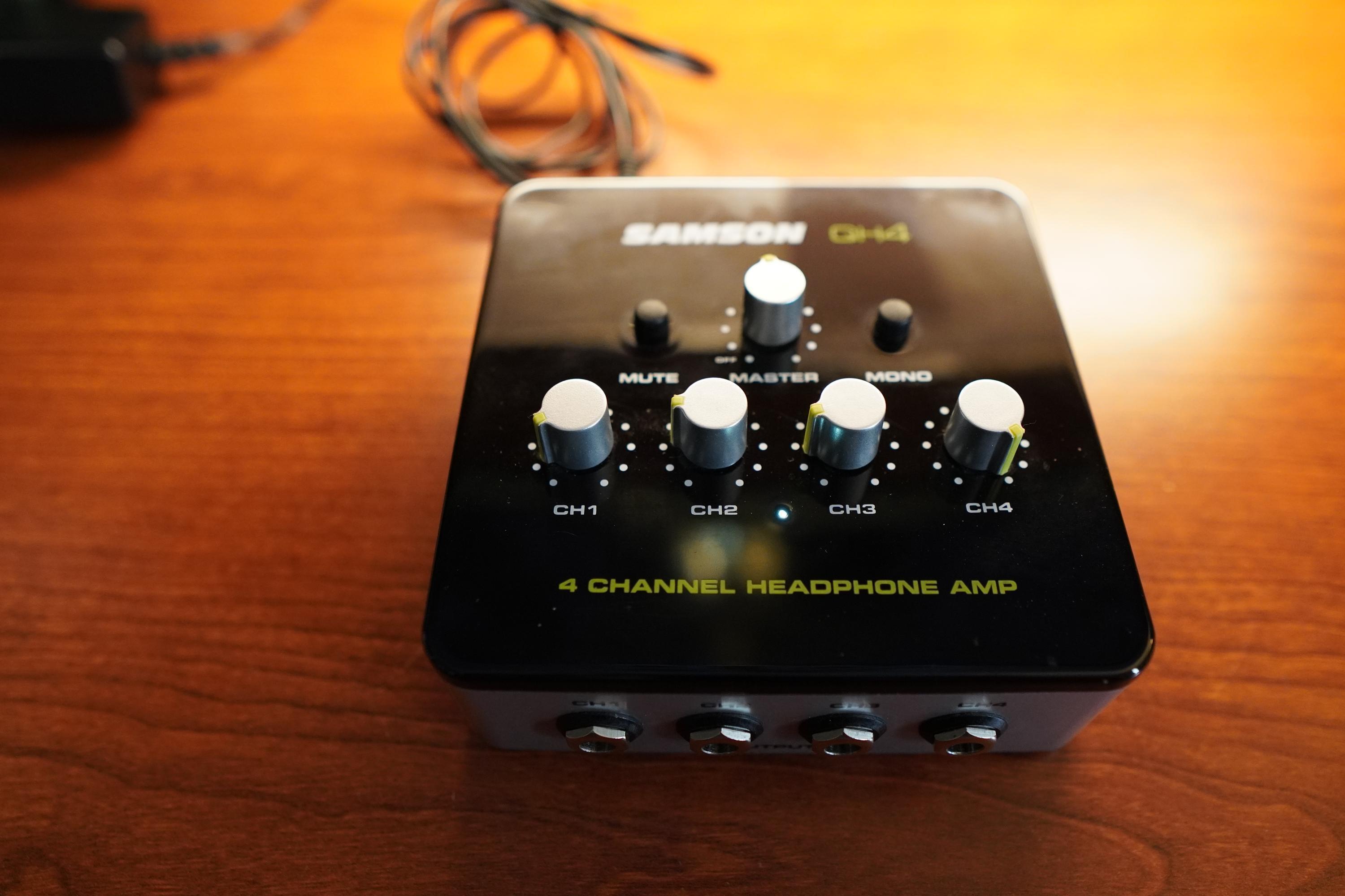 Used Samson QH4 4-channel Headphone - Sweetwater's Gear Exchange