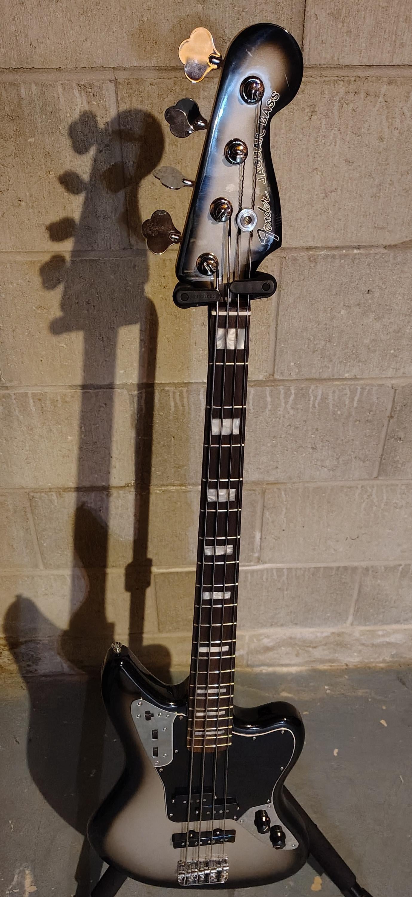 Used Fender Troy Sanders Jaguar - Sweetwater's Gear Exchange