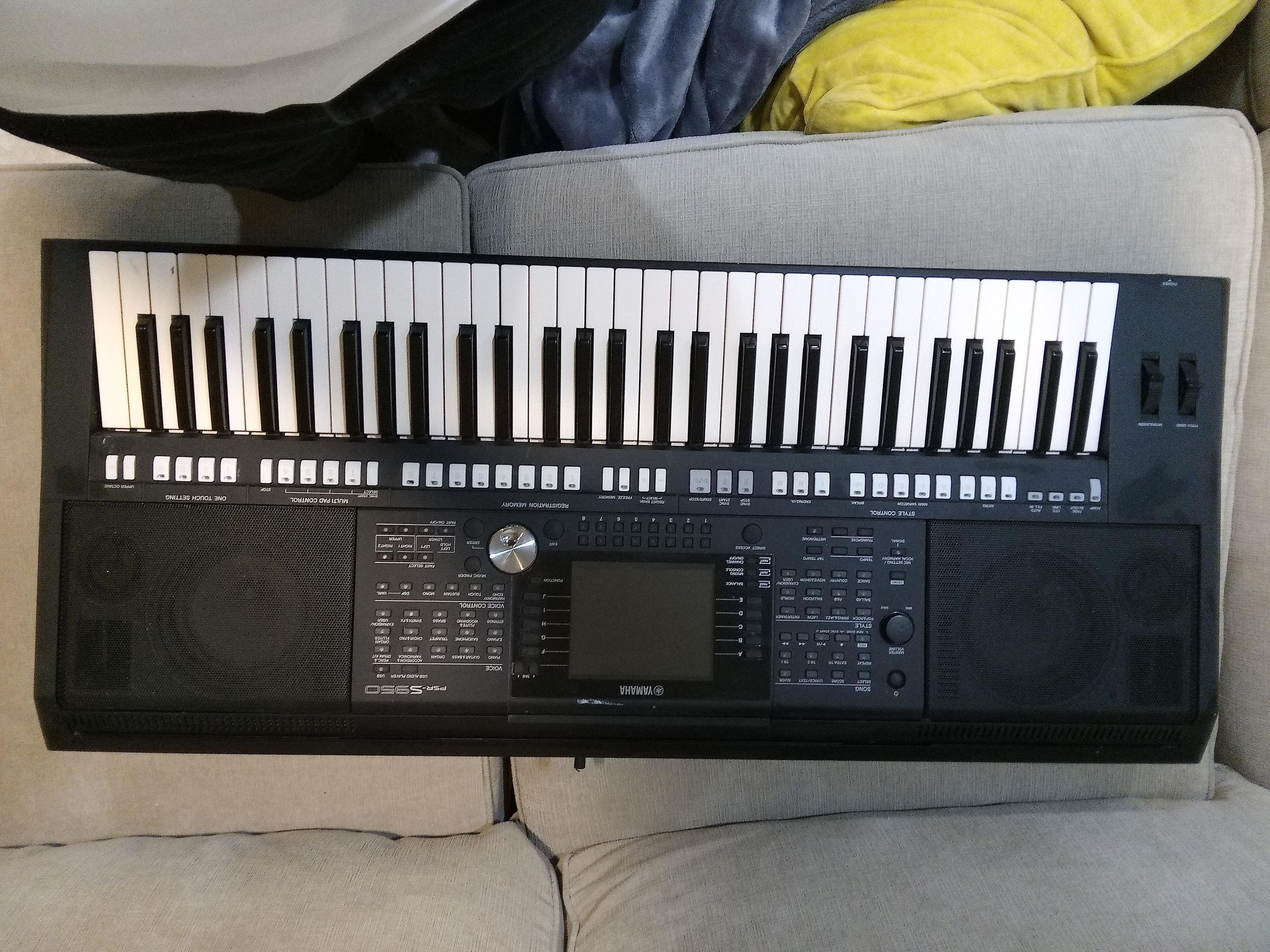 Used Yamaha PSR-S950 61-key - Sweetwater's Gear Exchange