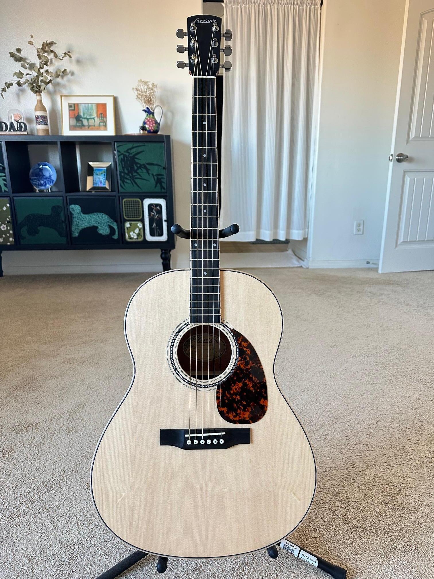 Used Larrivee L-03 with Hard Case - Sweetwater's Gear Exchange