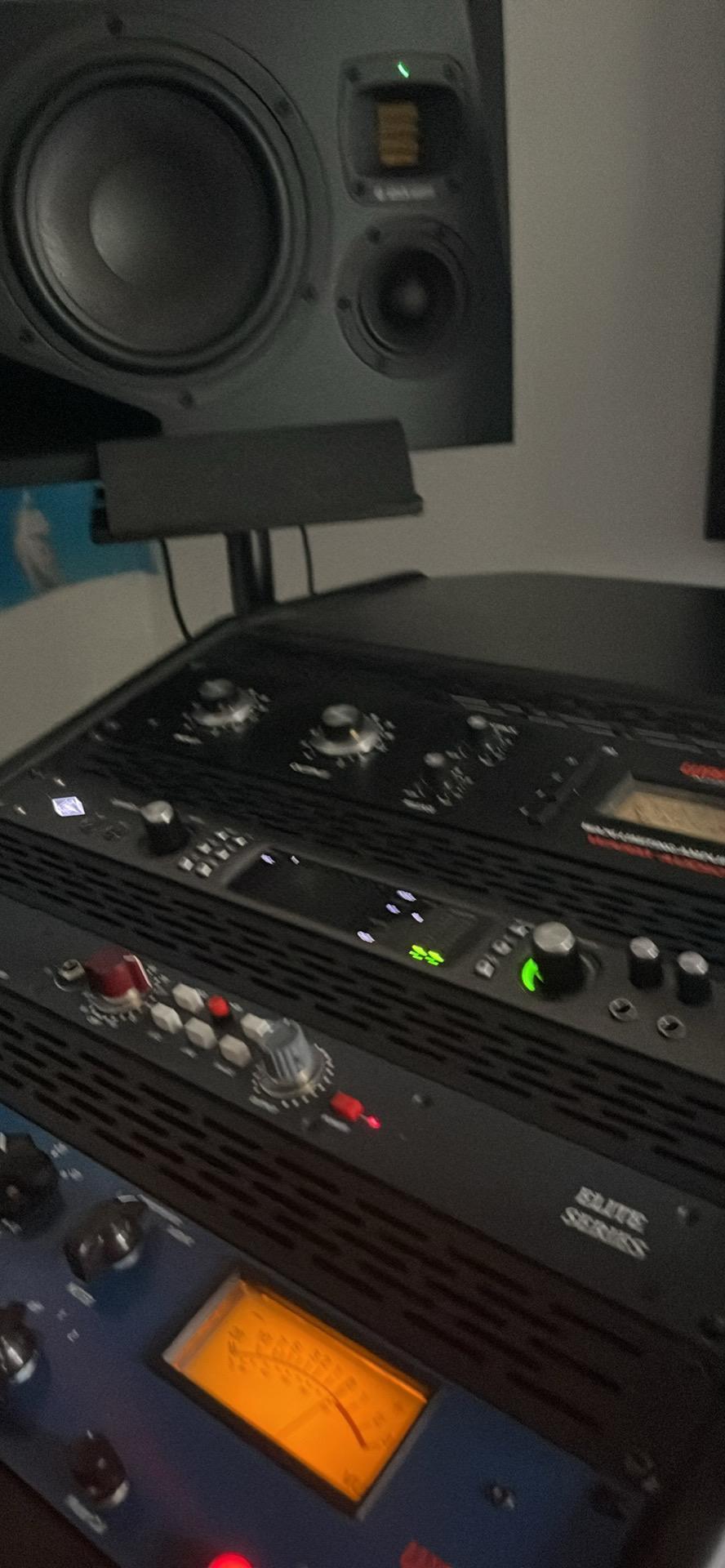 Used Universal Audio Apollo x6 - Sweetwater's Gear Exchange