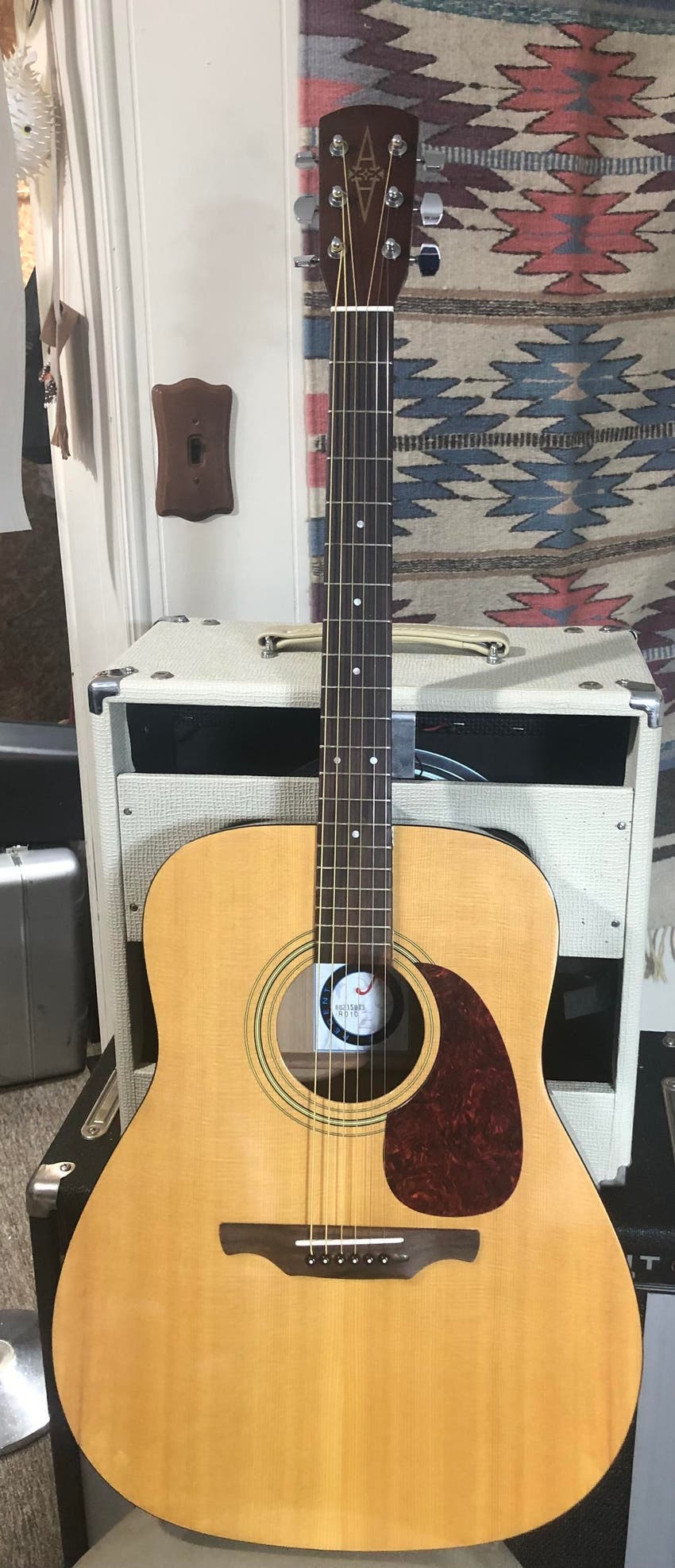 Used Alvarez RD 10 Regent dreadnought - Sweetwater's Gear Exchange