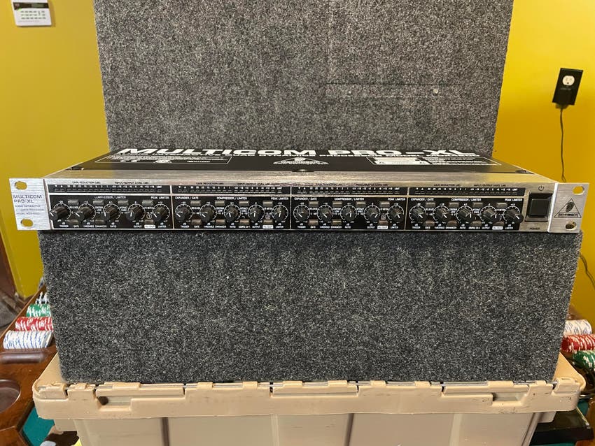 Used Behringer Compressor/Limiter, Expander/Gate and Peak Limiter ...