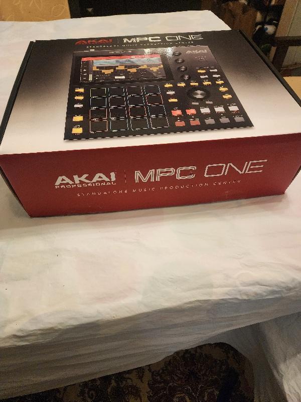 Used Akai Professional MPC One - Sweetwater's Gear Exchange