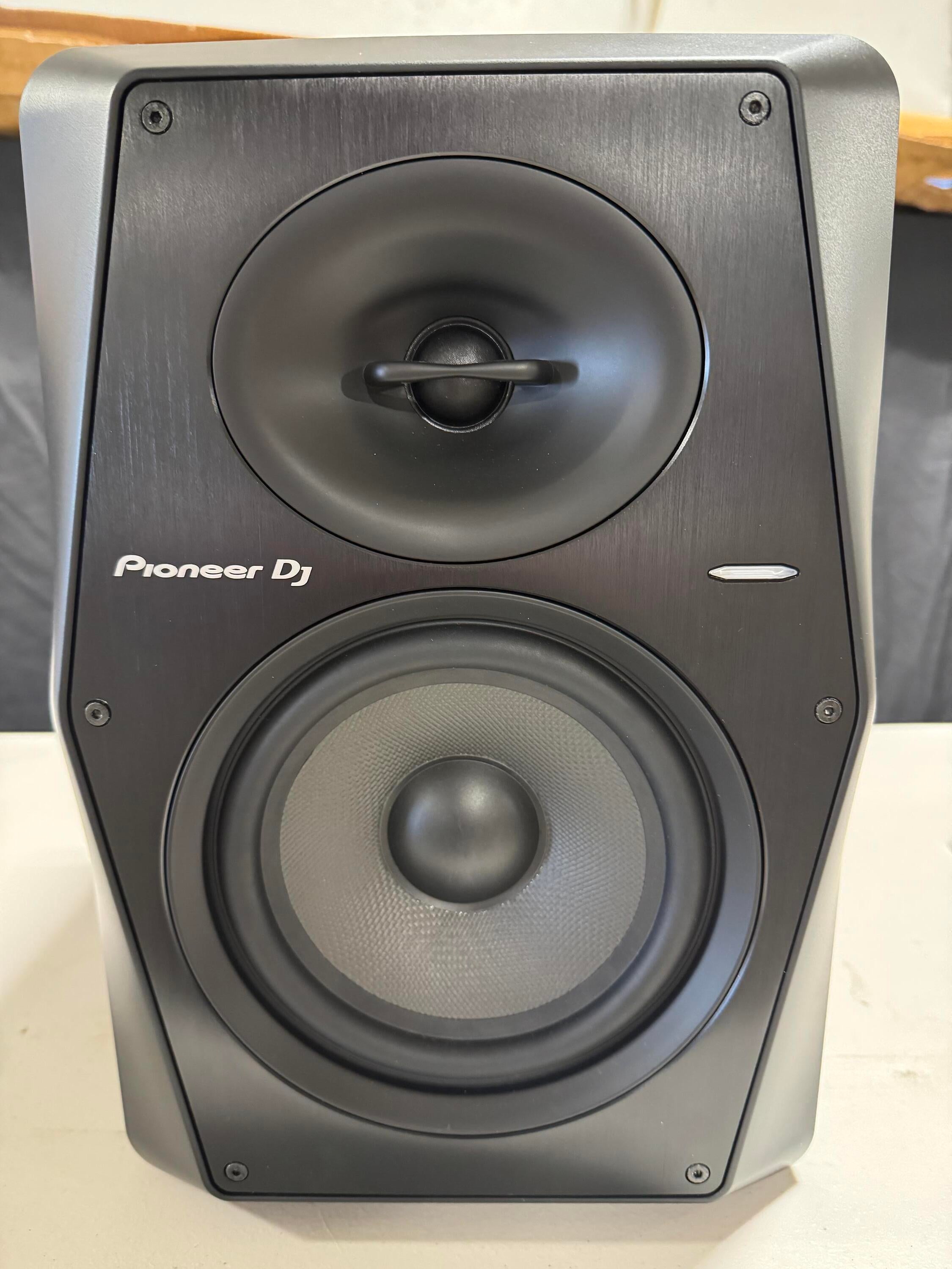 Used Pioneer DJ VM-70 6.5-inch - Sweetwater's Gear Exchange
