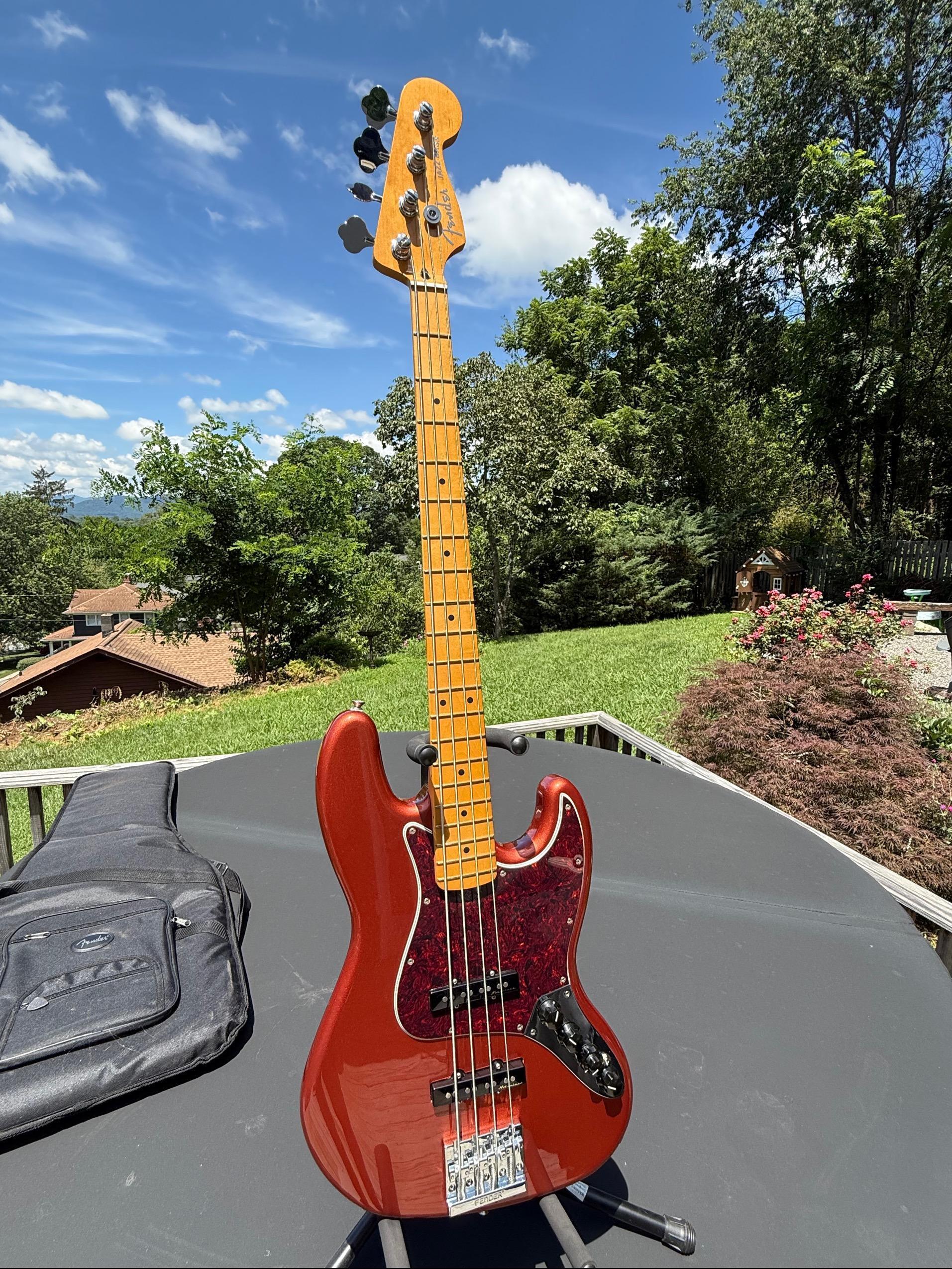 Used Fender Player Plus Active Jazz - Sweetwater's Gear Exchange