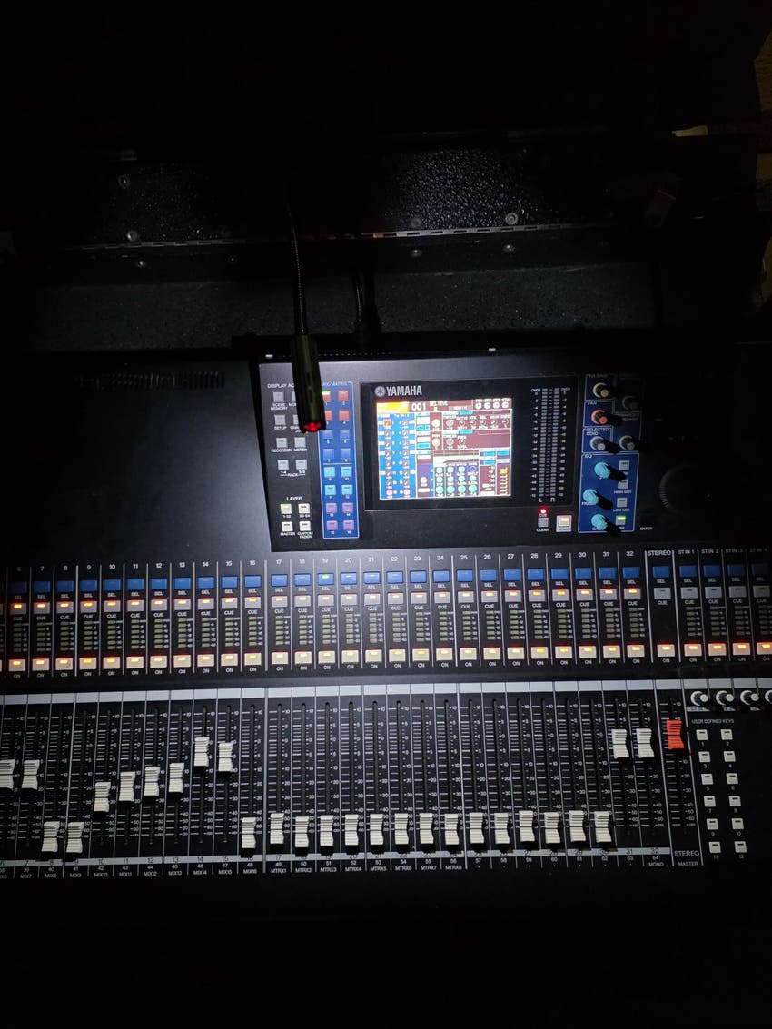Used Yamaha LS9-32 DIGITAL MIXER, - Sweetwater's Gear Exchange
