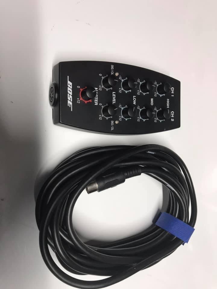 Used Bose R1 Remote Mixer with - Sweetwater's Gear Exchange