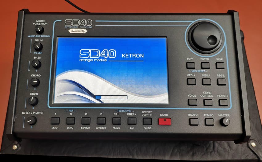 Used Ketron SD40 Arranger and - Sweetwater's Gear Exchange