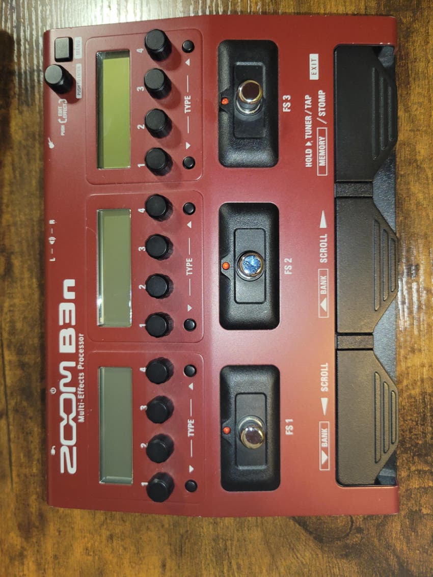 Used Zoom B3n Bass Multi-effects Processor | Gear Exchange