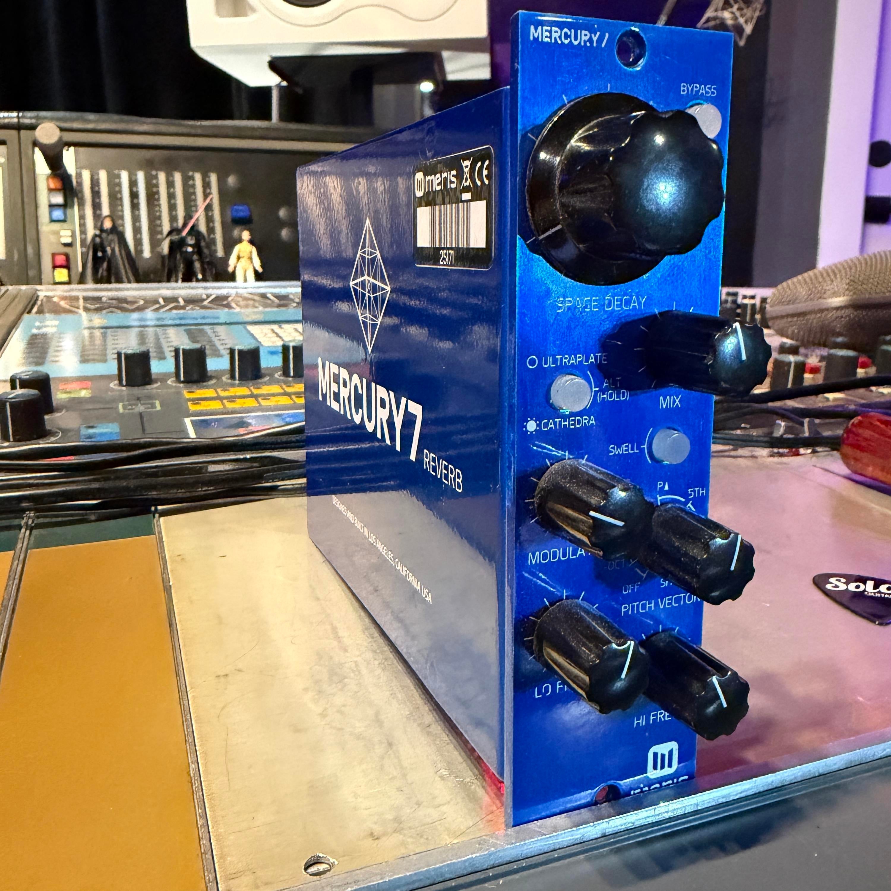 Used Meris Mercury7 500 Series - Sweetwater's Gear Exchange