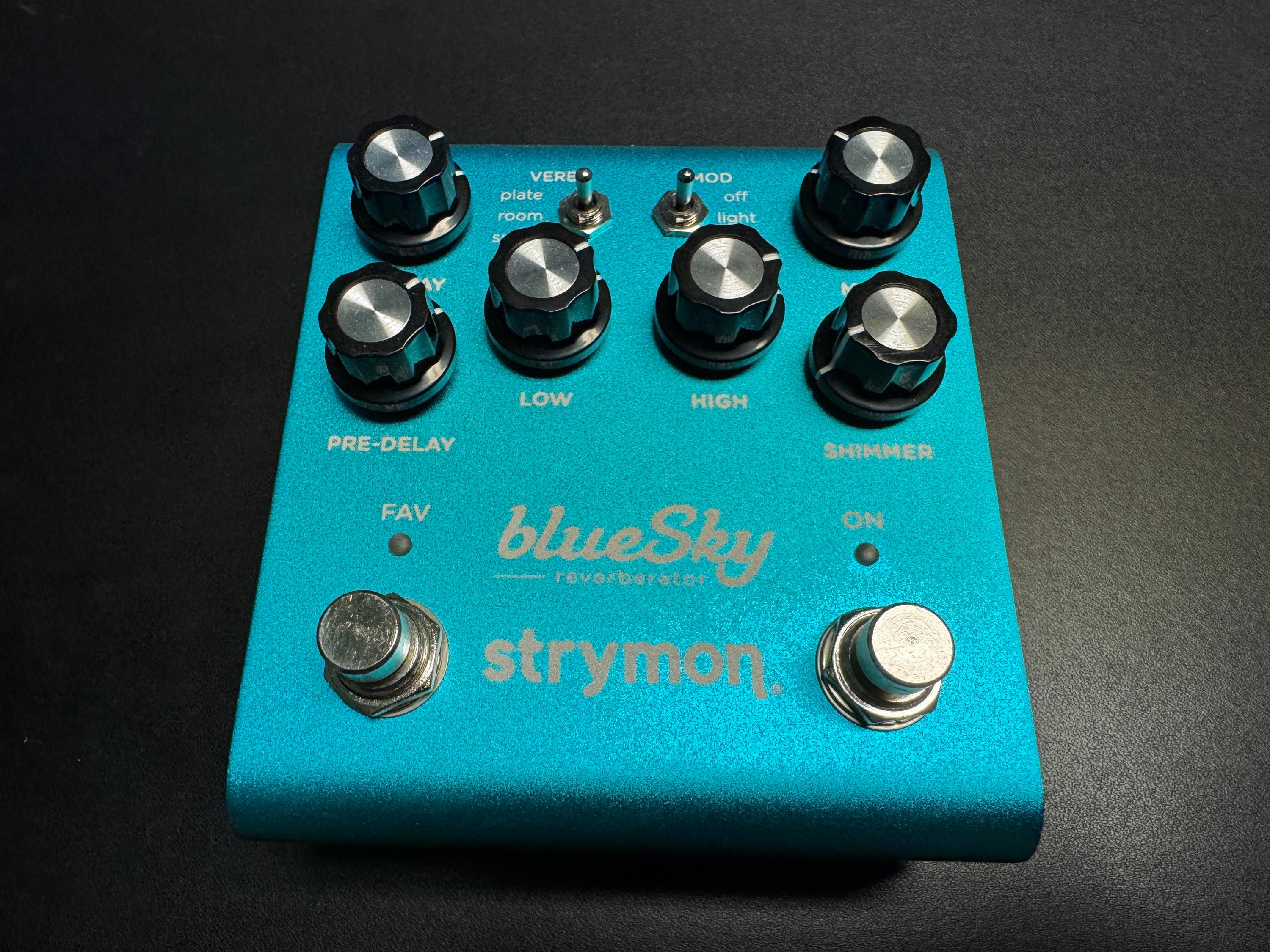 Used Strymon blueSky Reverberator - Sweetwater's Gear Exchange