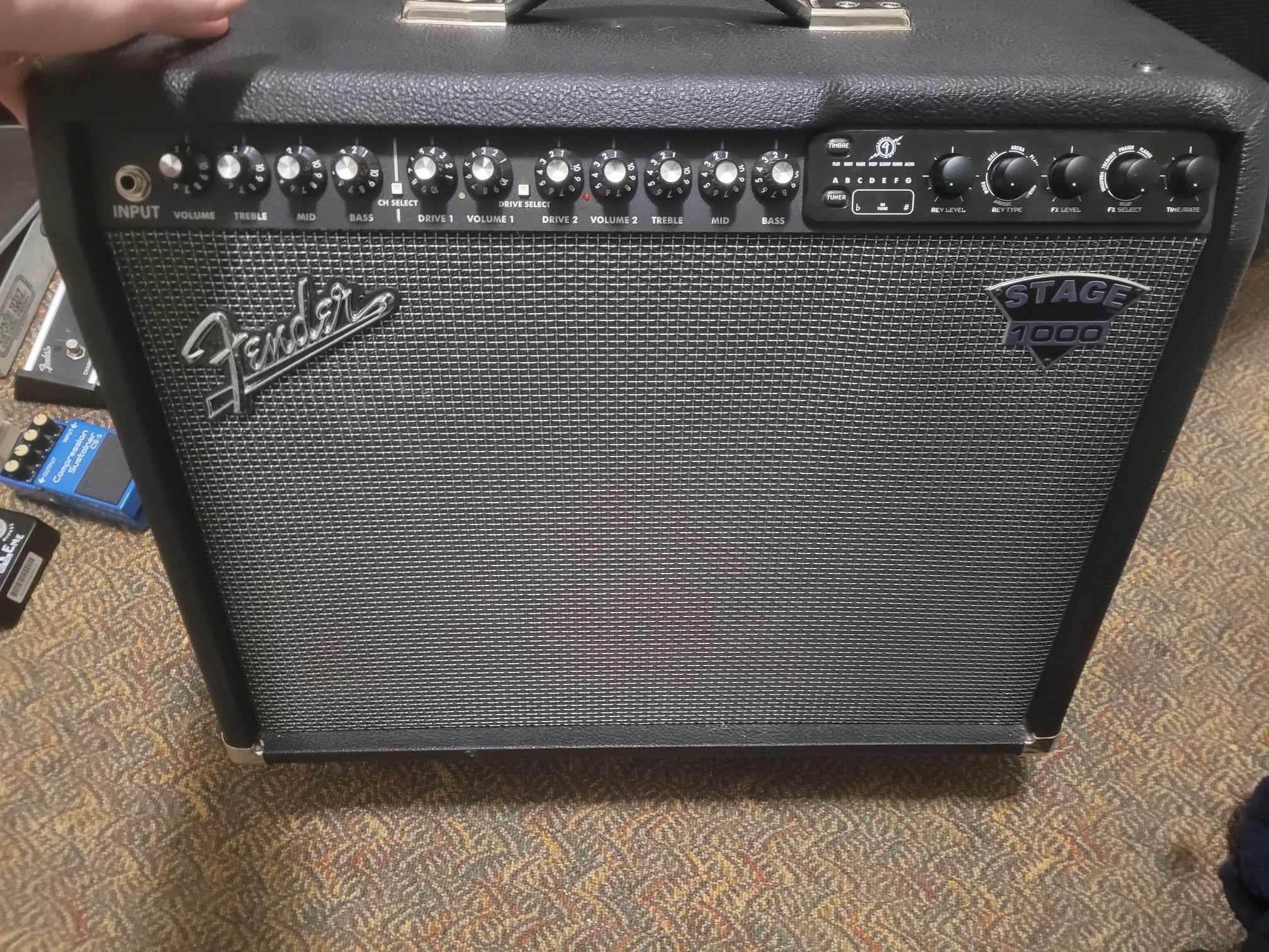 Used Fender Stage 1000 2-Channel - Sweetwater's Gear Exchange