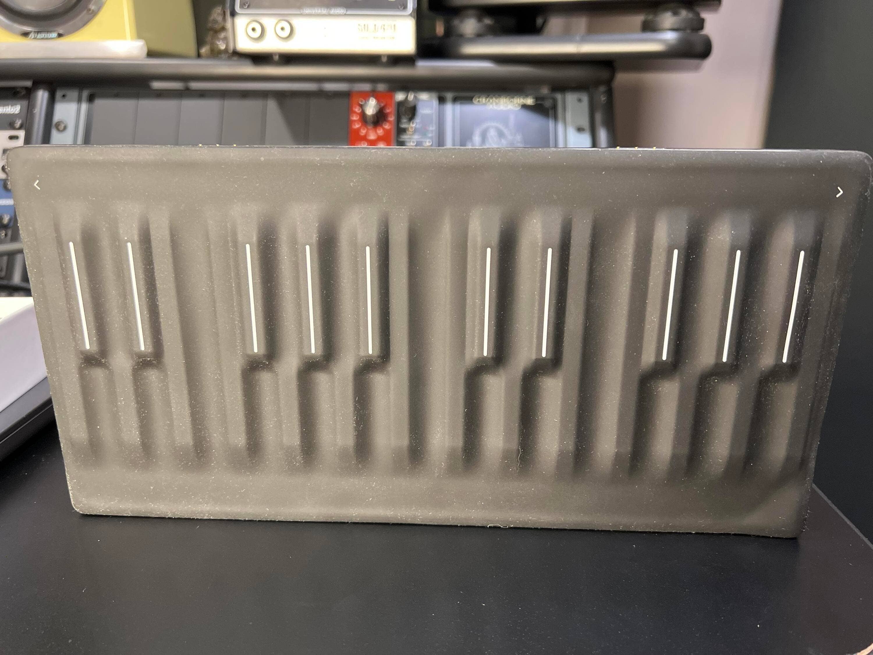Used Roli Seaboard Block Mpe Bluetooth Midi Keyboard Sweetwater Gear