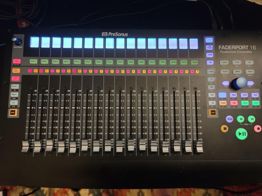 Used PreSonus FaderPort 16 - Sweetwater's Gear Exchange
