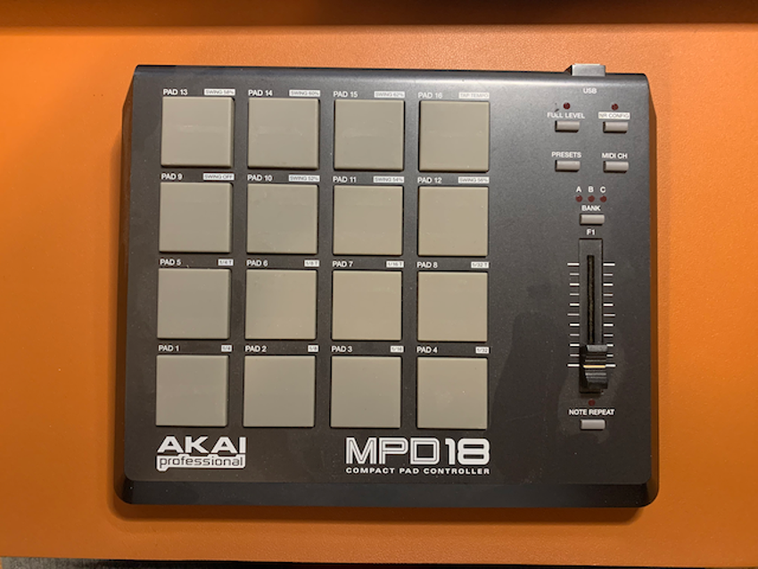 Used AKAI MPD18 - Sweetwater's Gear Exchange