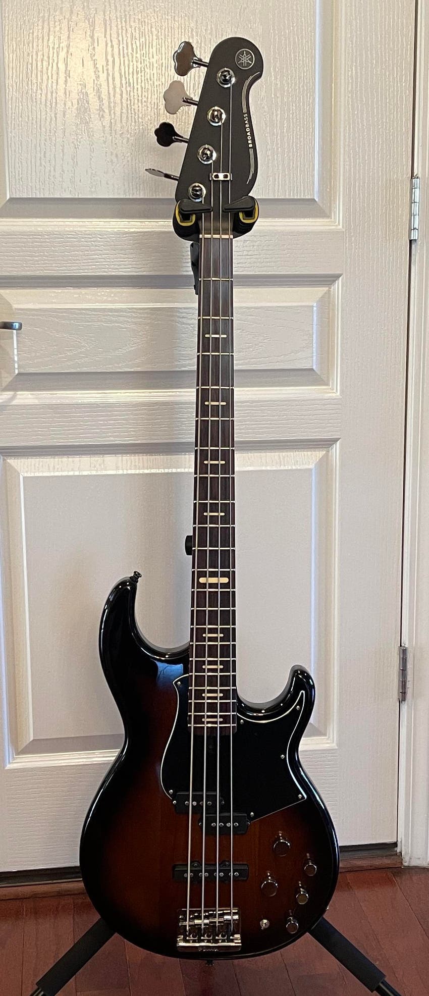 Used Yamaha BB734A 4-string Bass - Sweetwater's Gear Exchange