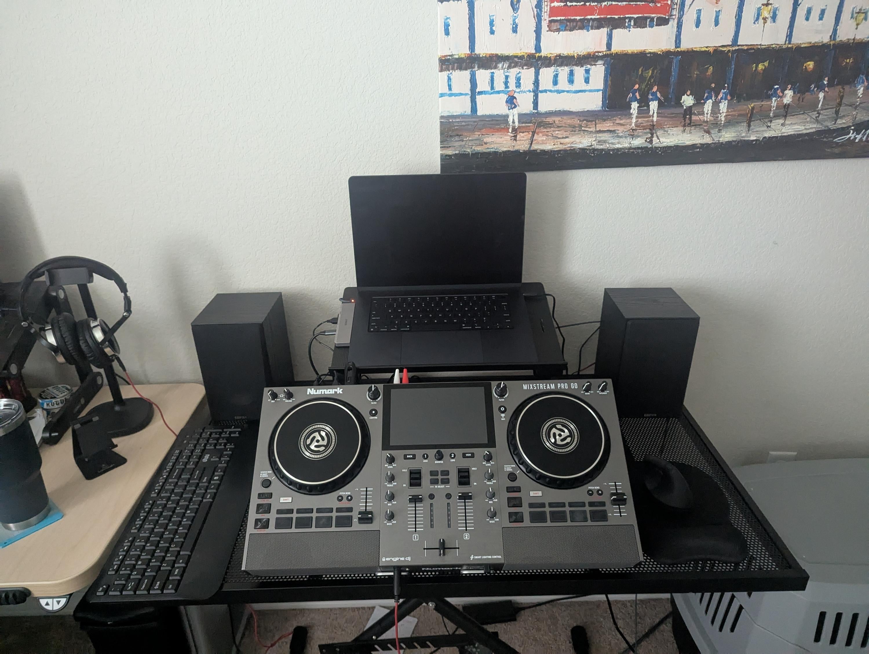 Used Numark Mixstream Pro Go - Sweetwater's Gear Exchange