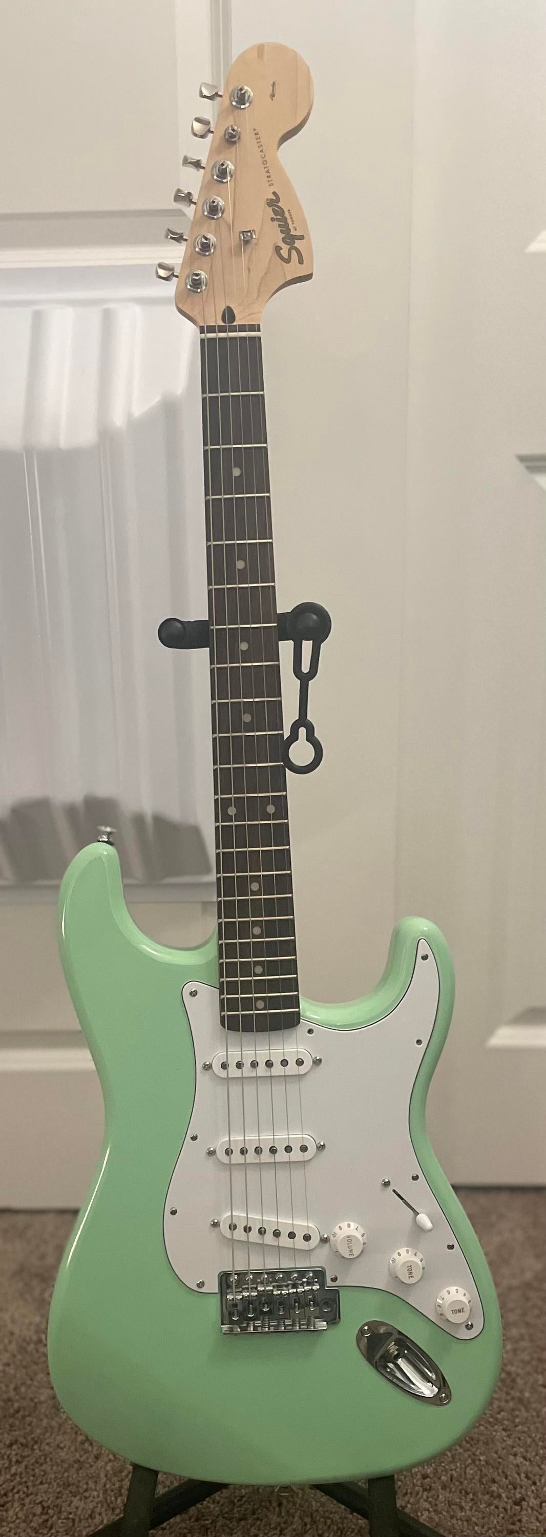 Used Squier Affinity Series Stratocaster - - Sweetwater's Gear Exchange