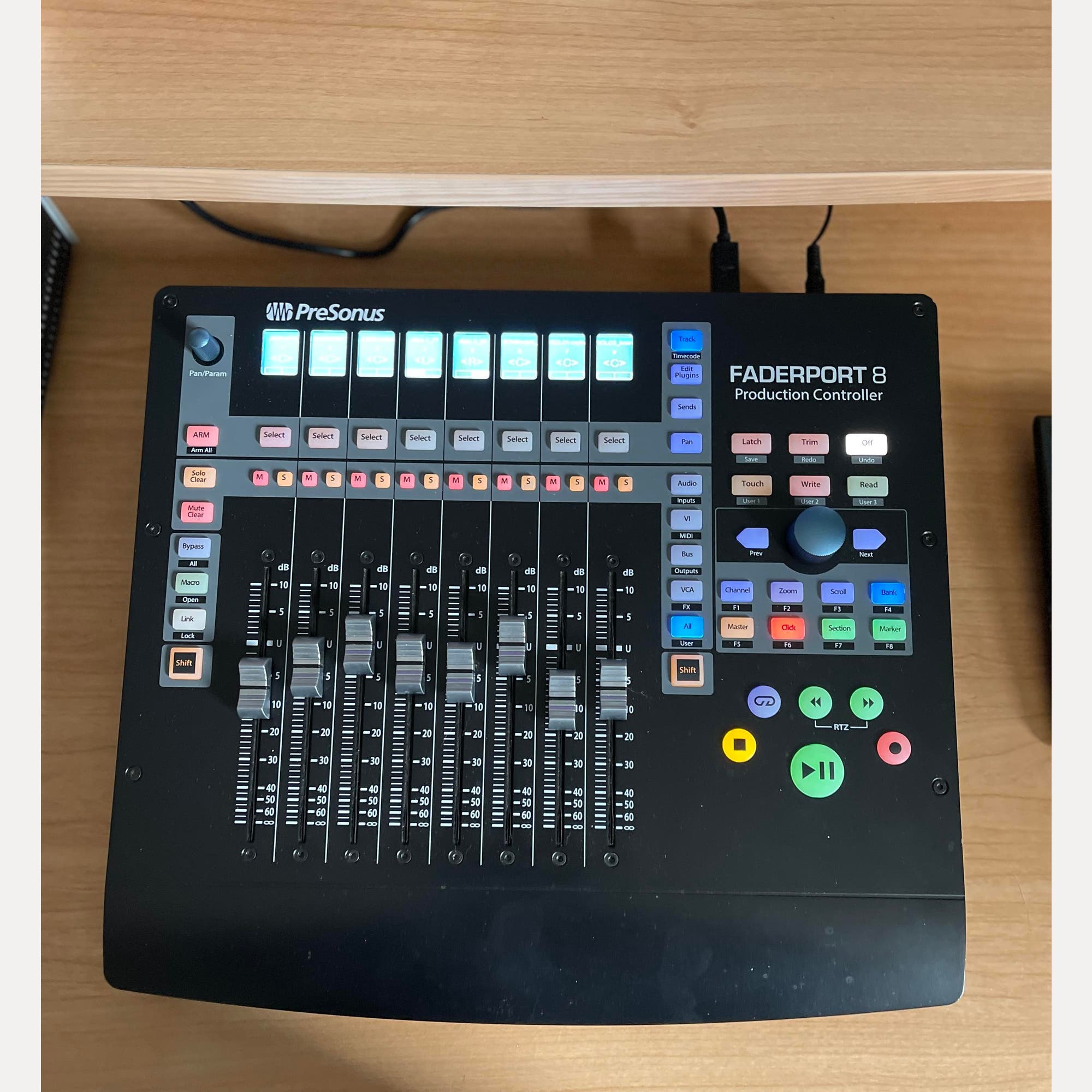 Used PreSonus FaderPort 8 8-channel - Sweetwater's Gear Exchange Used PreSonus FaderPort 8 8-channel - Sweetwater's Gear Exchange