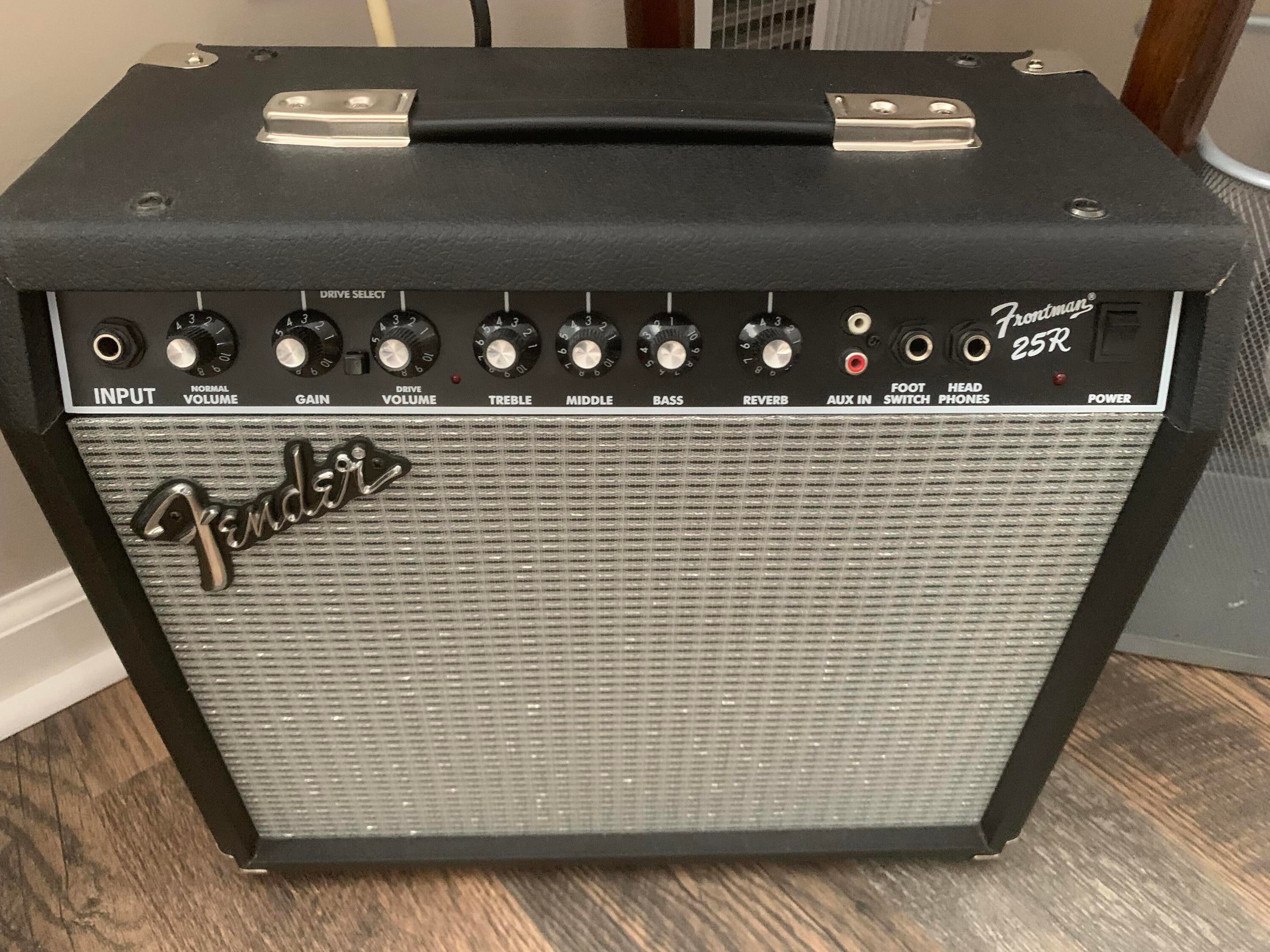 Used Fender Frontman 25R 1x10" 25 - Sweetwater's Gear Exchange
