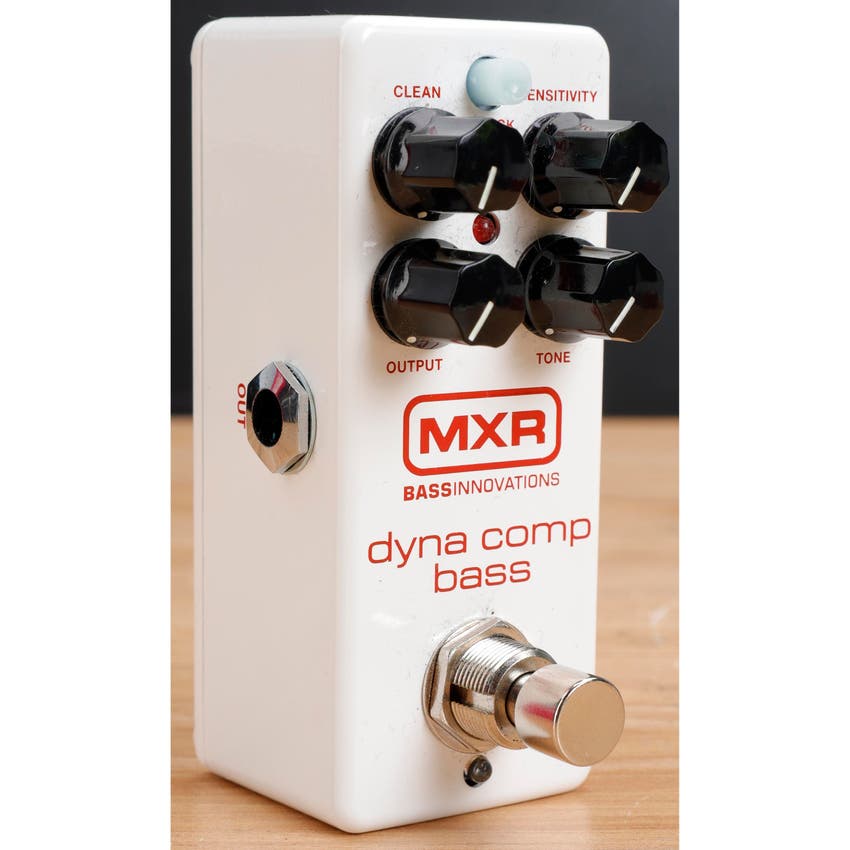 Used MXR M282 Dyna Comp Bass Compressor - Sweetwater's Gear Exchange