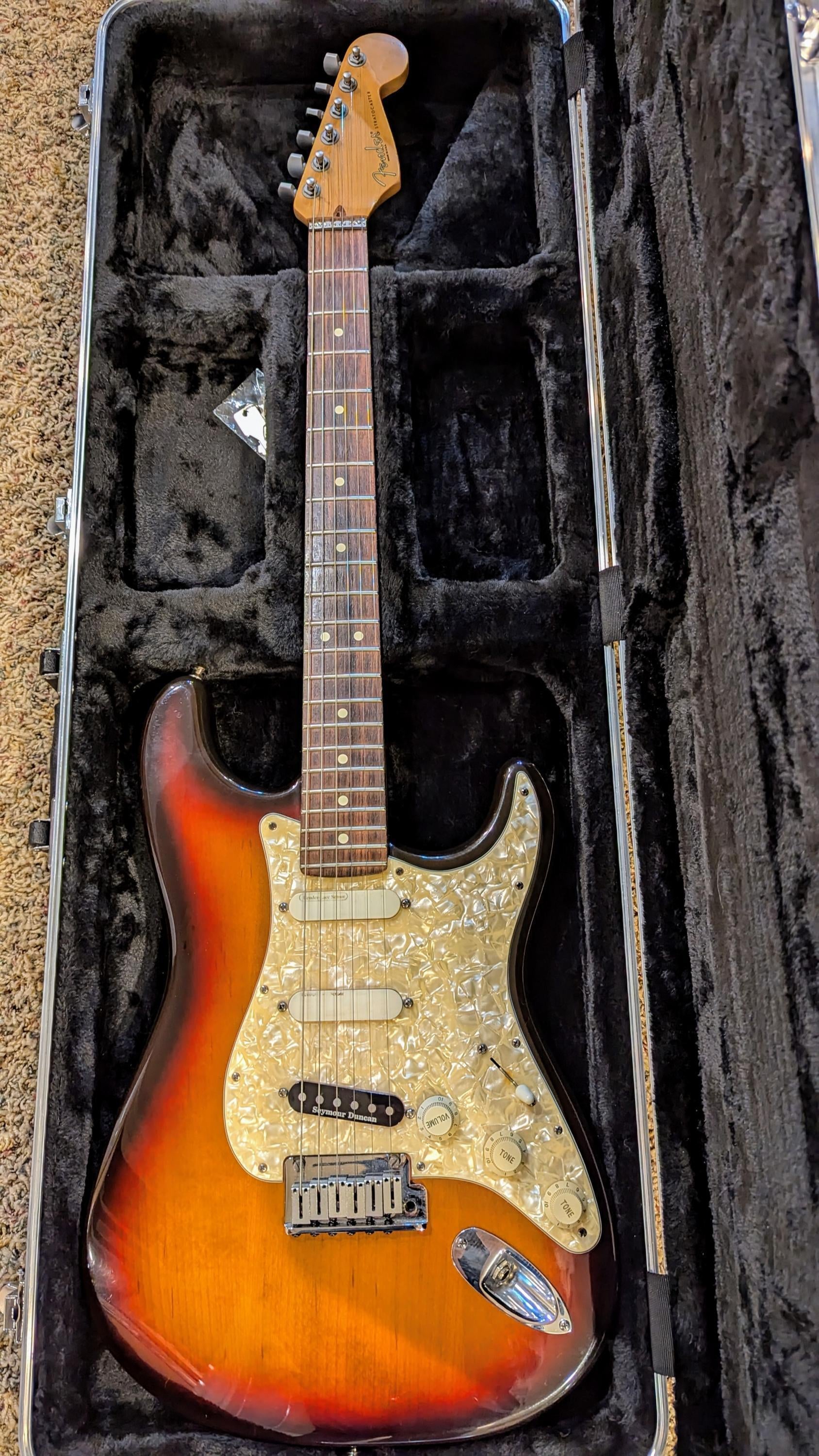 Used Fender Strat Plus with 2 gold - Sweetwater's Gear Exchange