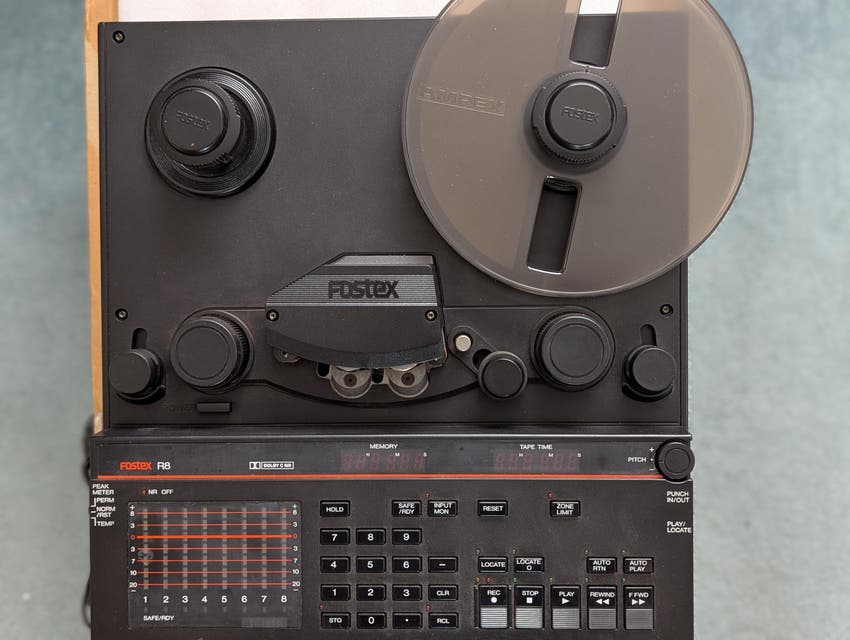 Used Fostex R8 8-Track Recorder + - Sweetwater's Gear Exchange