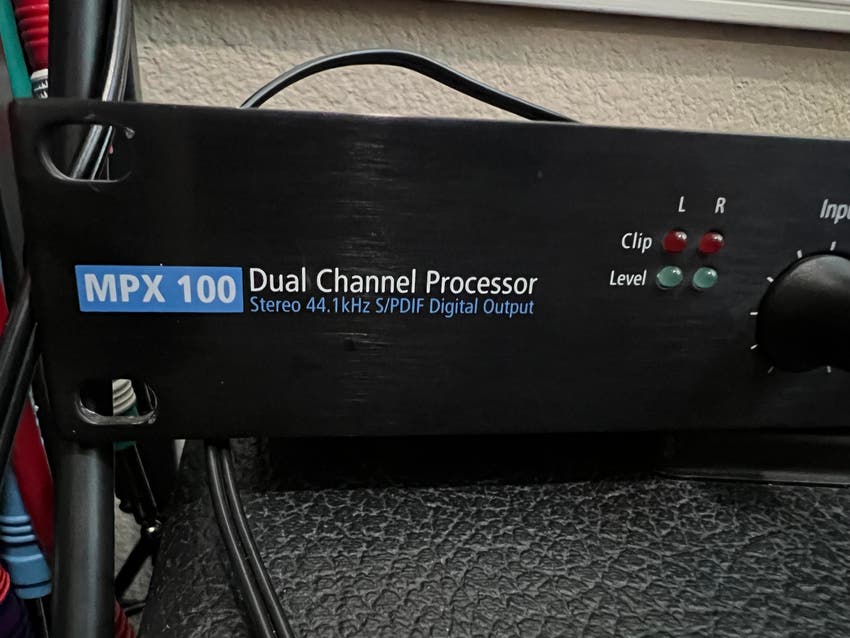 Used Lexicon MPX 100 rack mount - Sweetwater's Gear Exchange