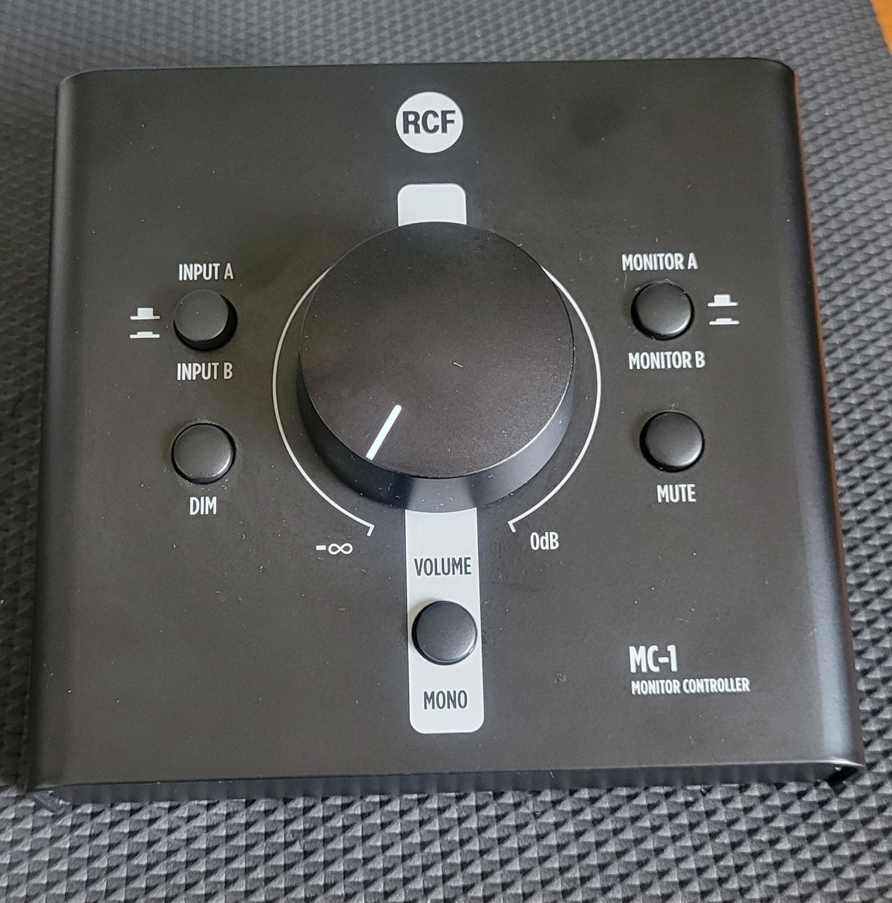 Used RCF MC-1 Passive Monitor - Sweetwater's Gear Exchange