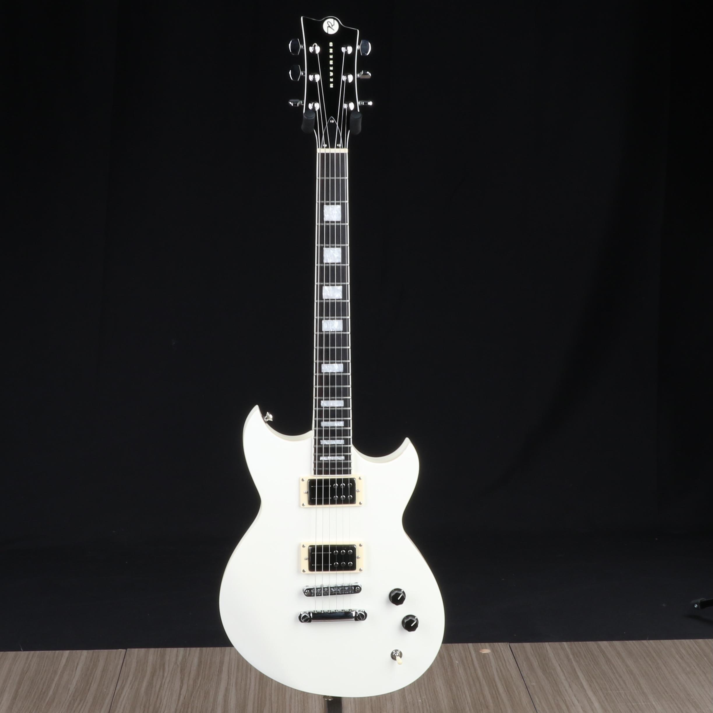 Used Reverend Robin Finck Signature - Sweetwater's Gear Exchange