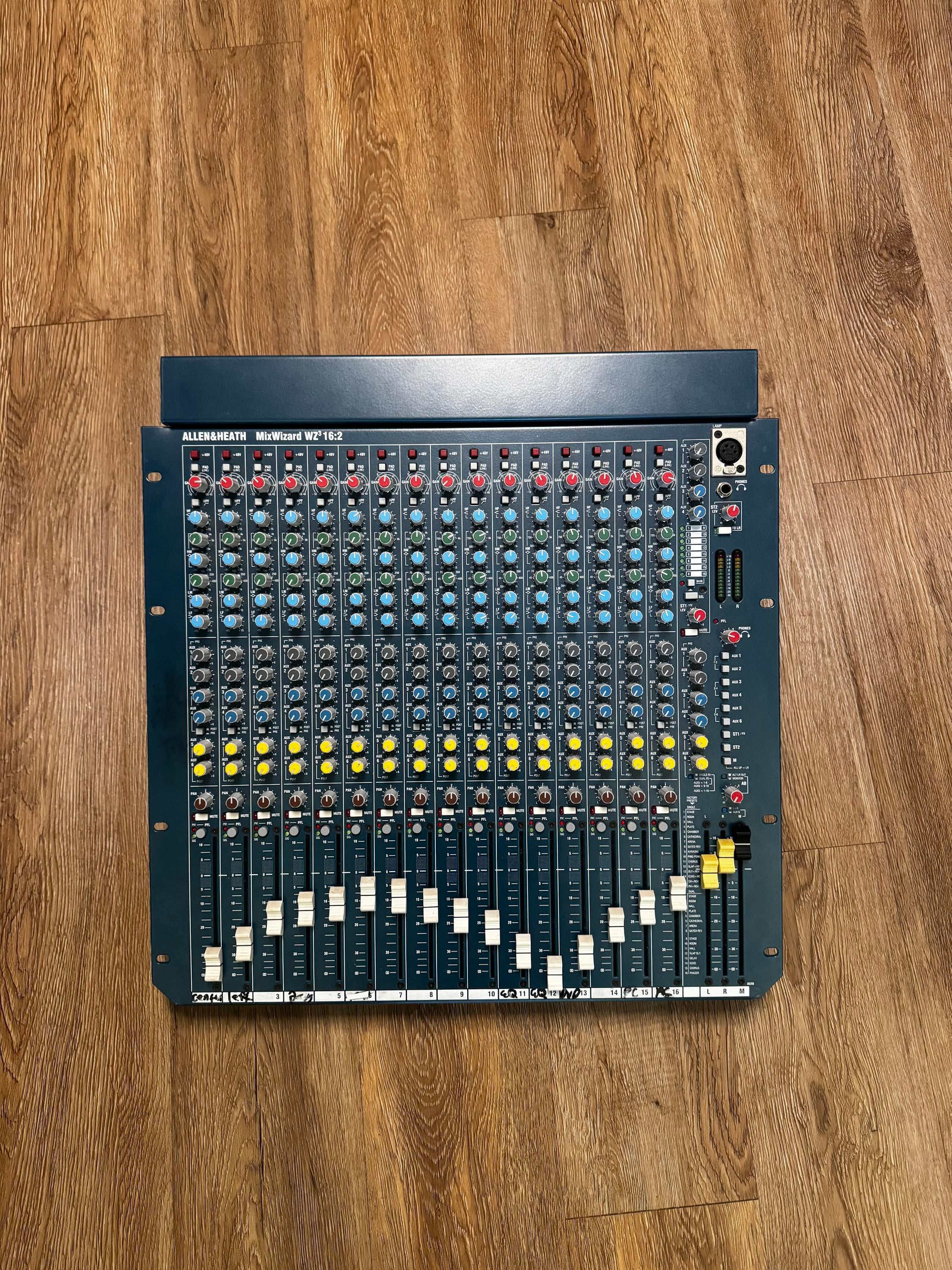 Used Allen & Heath MixWizard WZ3 - Sweetwater's Gear Exchange