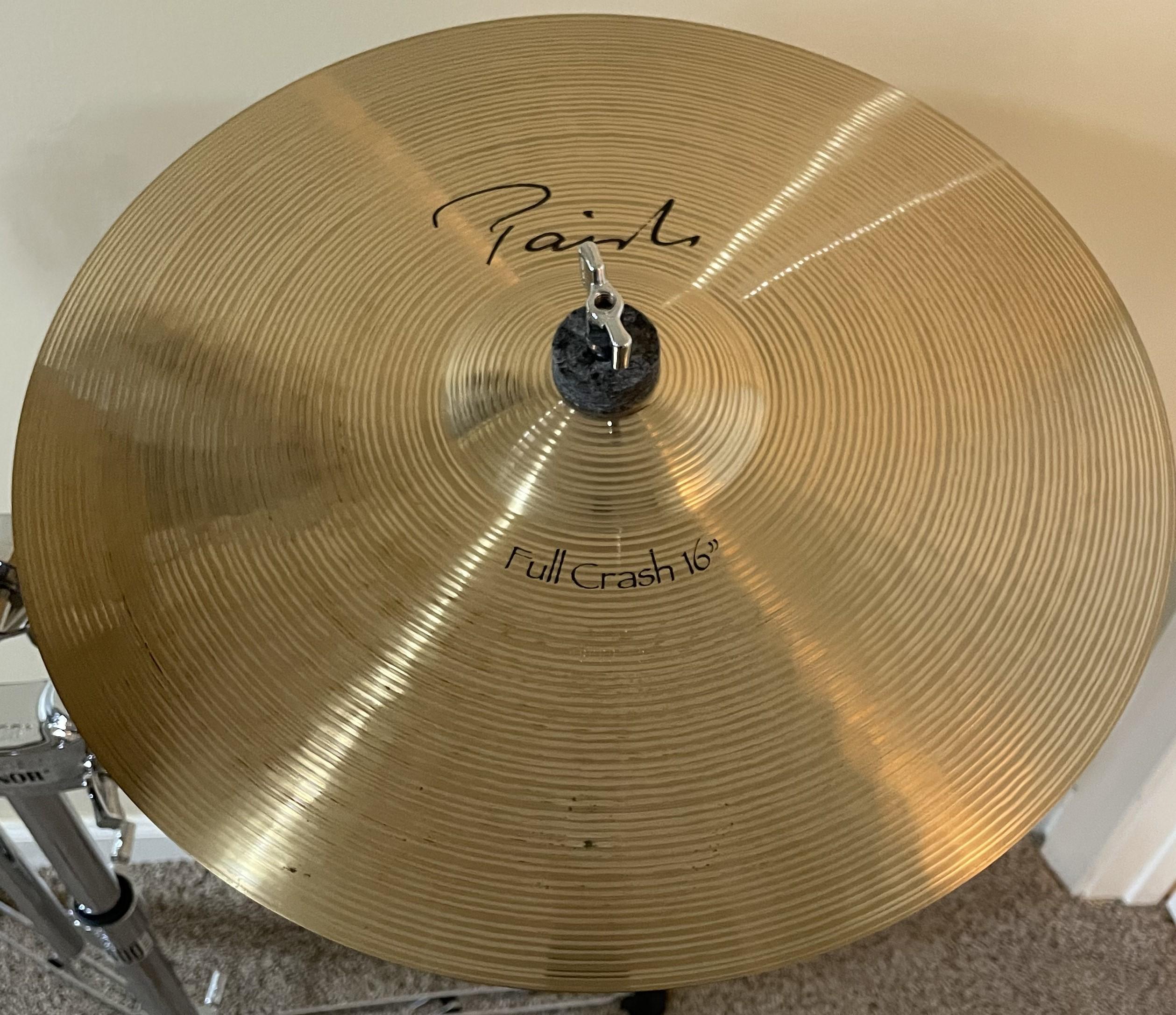 Used Paiste Signature 16 in. Full - Sweetwater's Gear Exchange