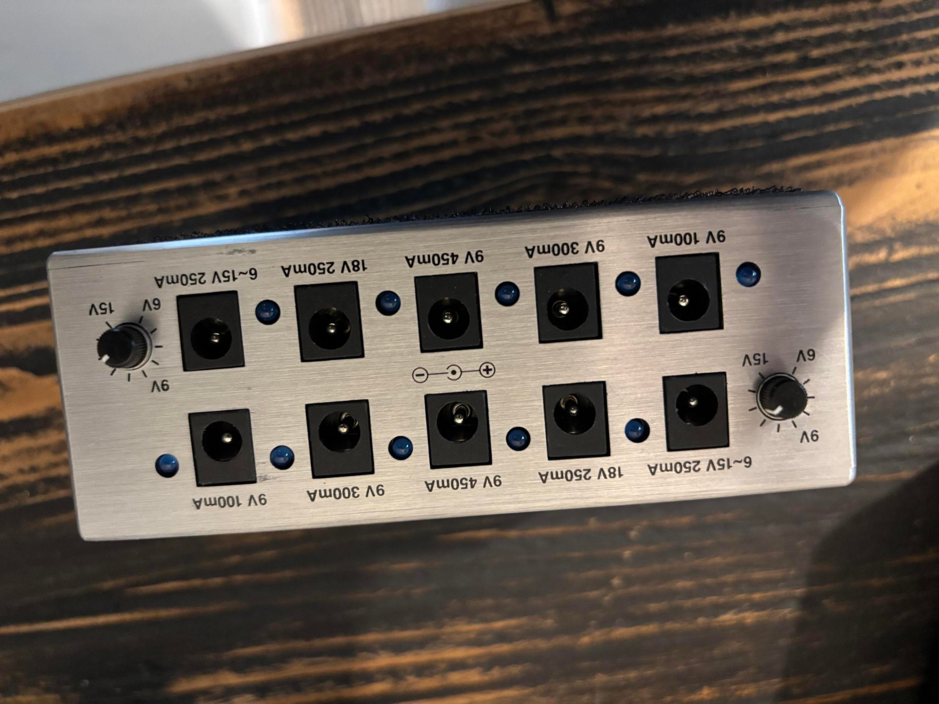 Used MXR M238 Iso-Brick 10-output - Sweetwater's Gear Exchange