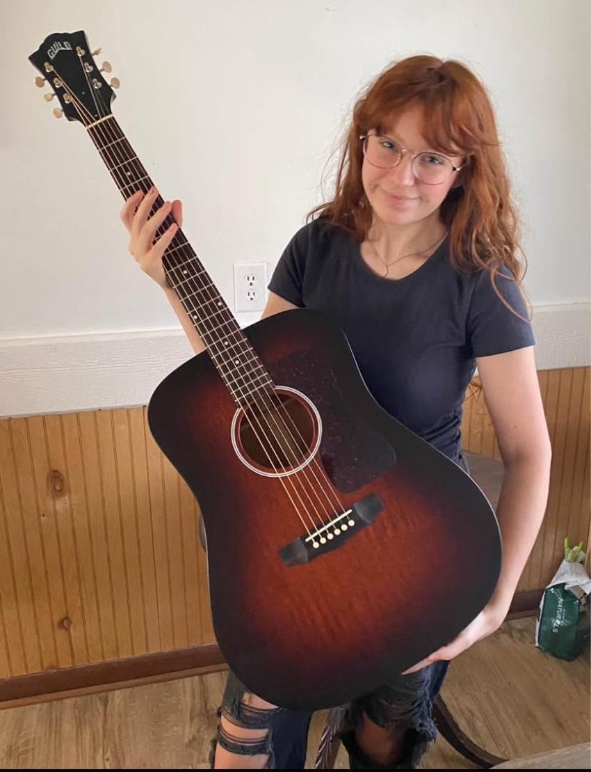 Used Guild M-20 Concert Acoustic - Sweetwater's Gear Exchange