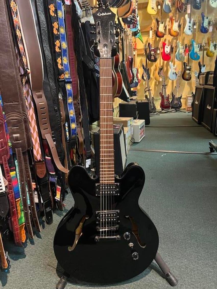 Used Epiphone Studio Dot Black - Sweetwater's Gear Exchange