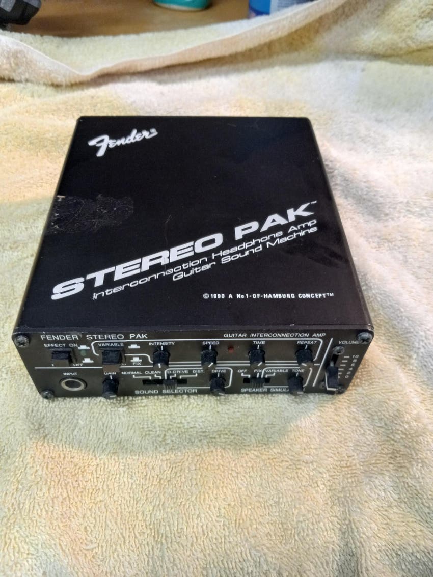 Used Fender Stereo Pak - Sweetwater's Gear Exchange