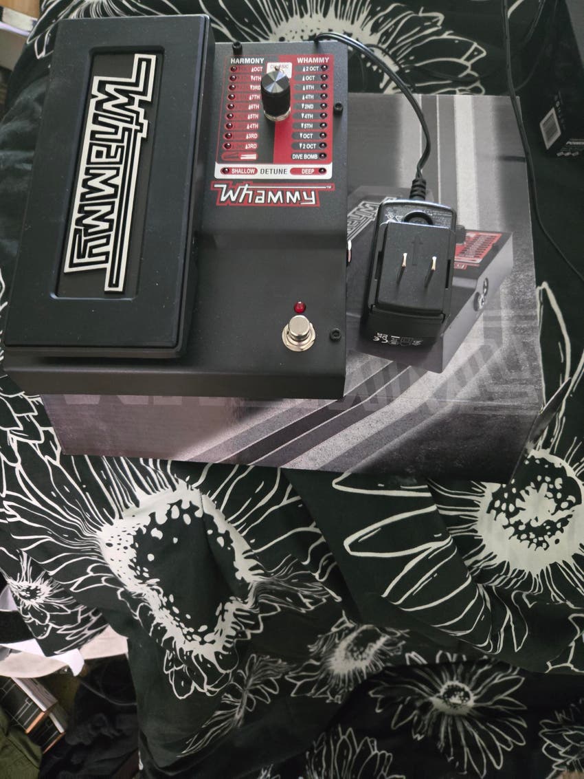 Used Digitech Whammy 5 Pitch Shift - Sweetwater's Gear Exchange