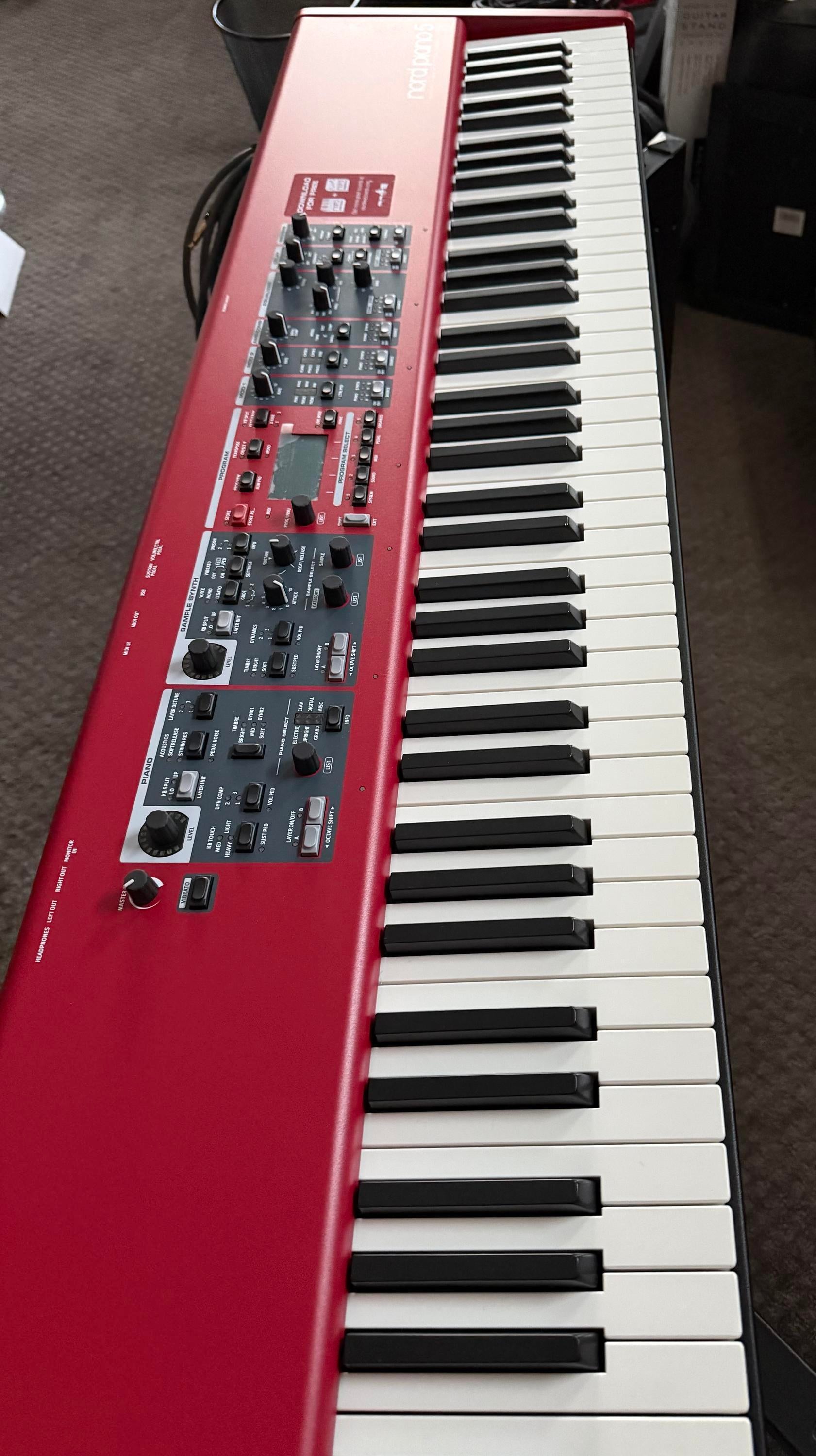 Used Nord Piano 5 88-key Stage - Sweetwater's Gear Exchange