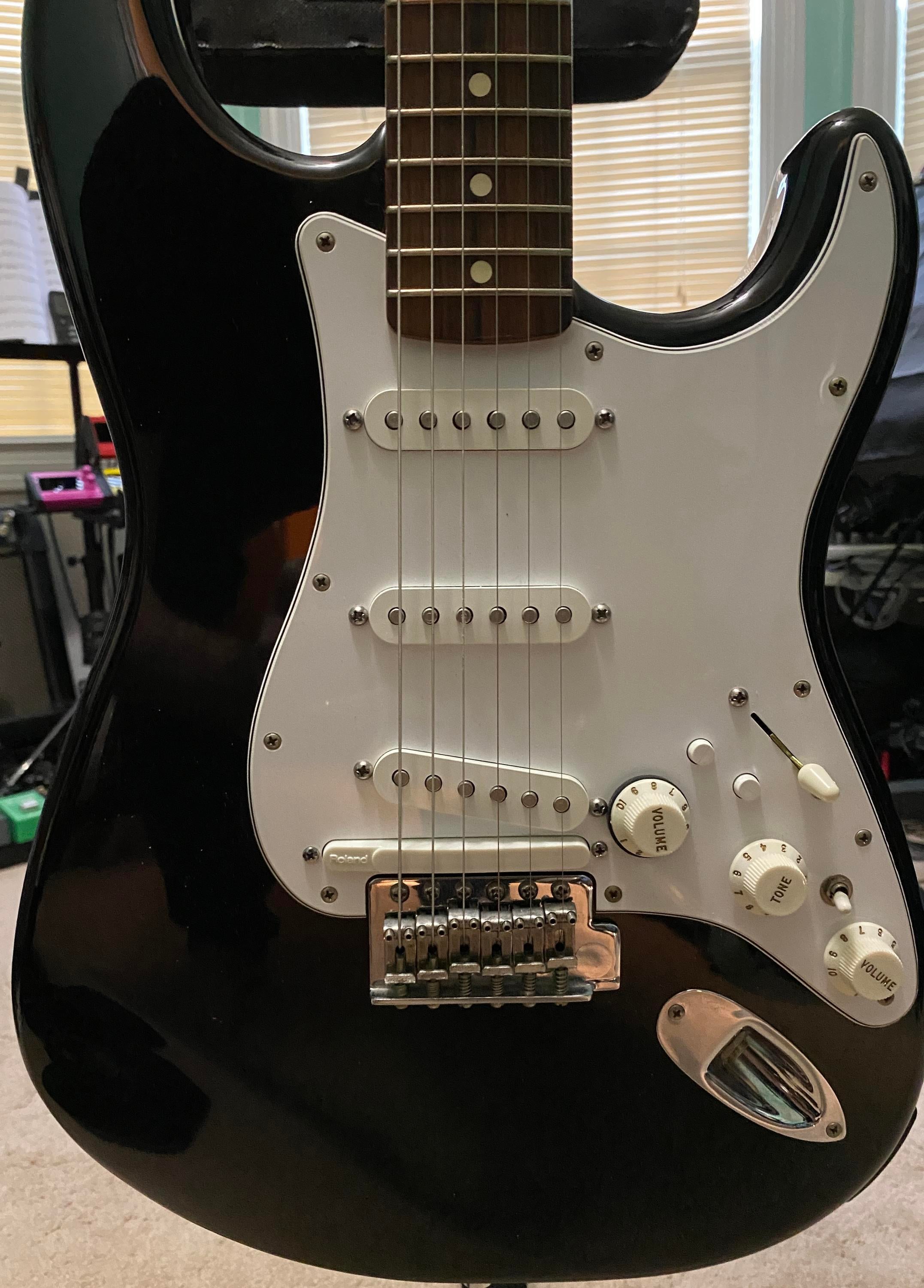Used Fender Roland Ready - Sweetwater's Gear Exchange