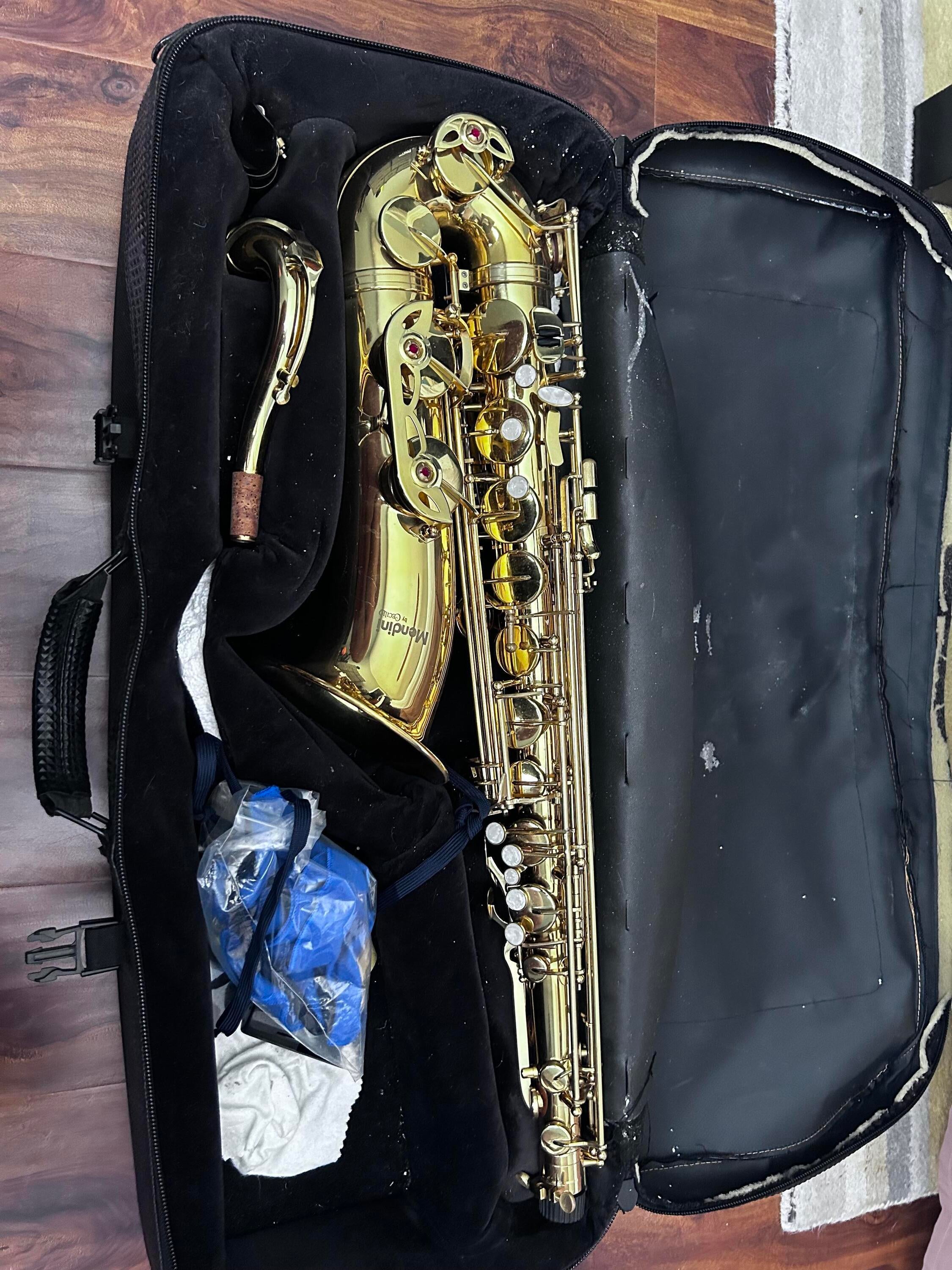 Used Cecilio Mendini tenor sax - Sweetwater's Gear Exchange