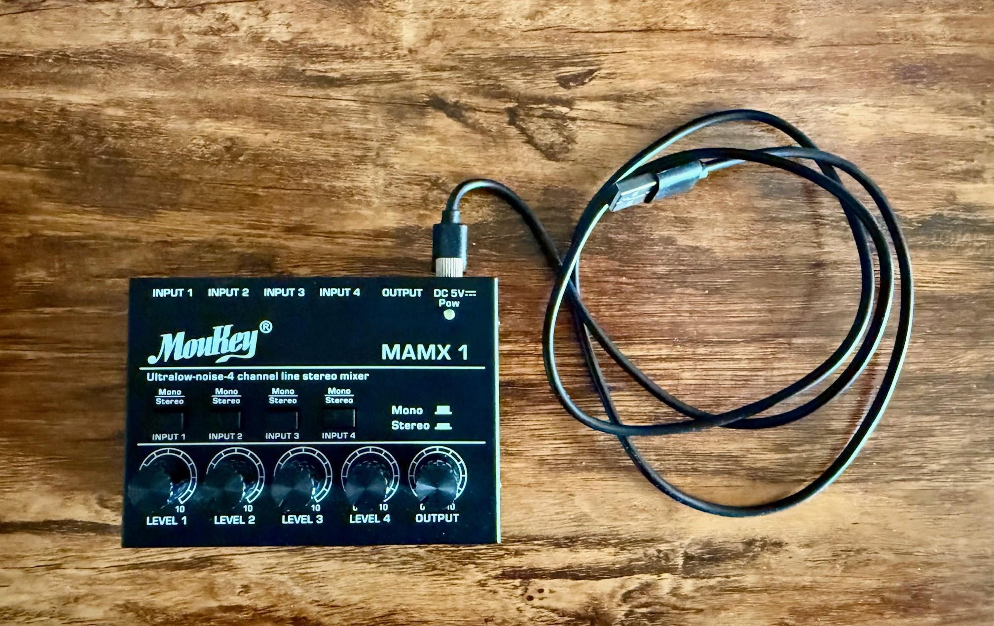 Used Moukey Mini Audio Mixer Line - Sweetwater's Gear Exchange