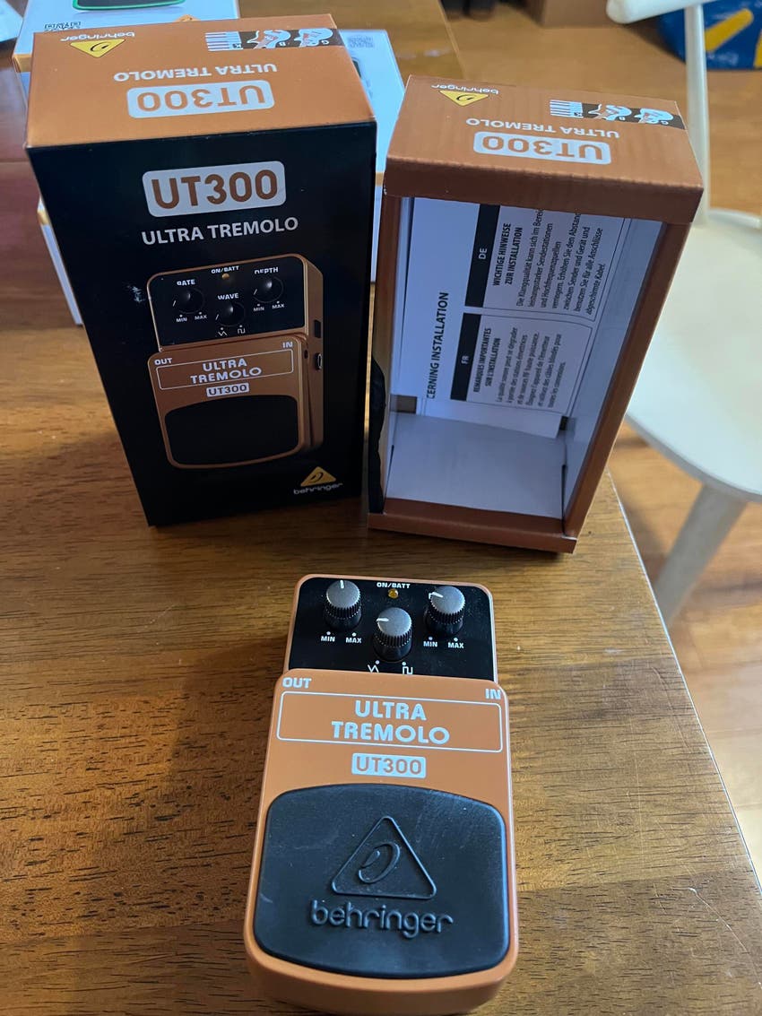 Used Behringer UT300 Ultra Tremolo - Sweetwater's Gear Exchange