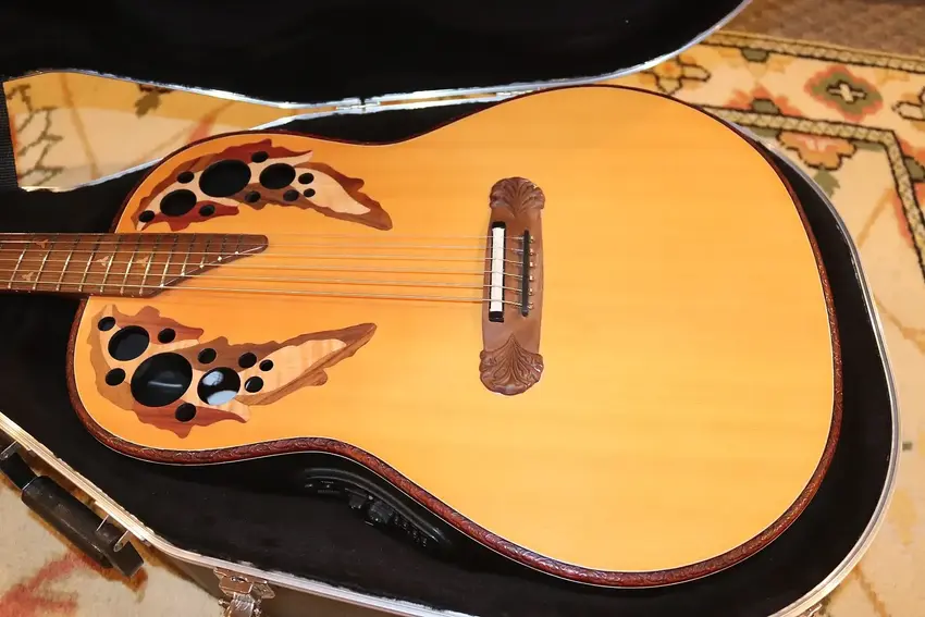 Used Ovation 2011 Ovation Adamas - Sweetwater's Gear Exchange