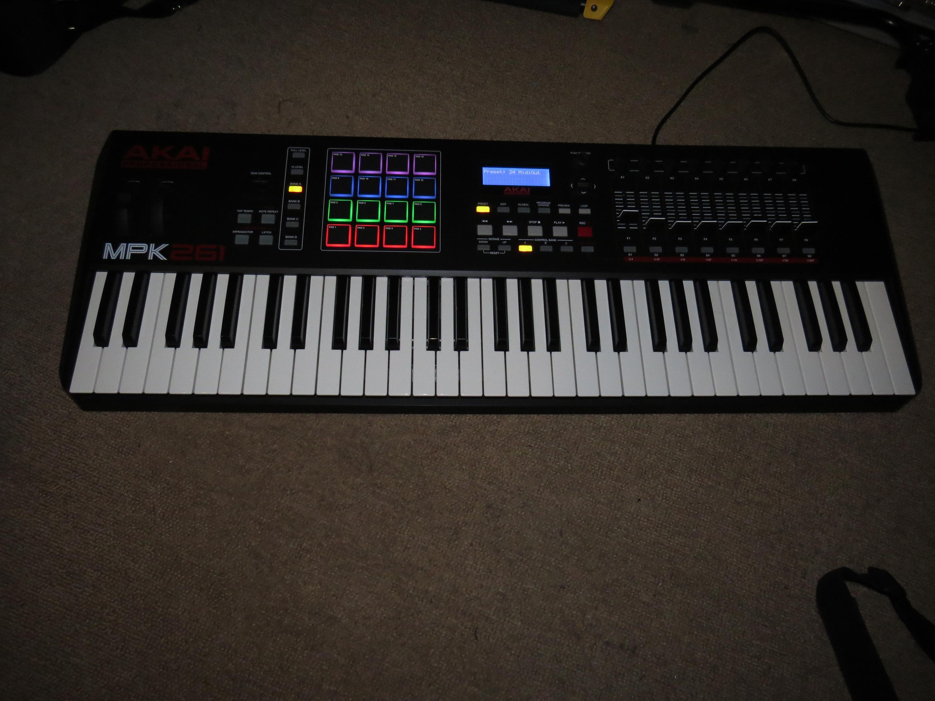 Used Akai Professional MPK261 - Sweetwater's Gear Exchange