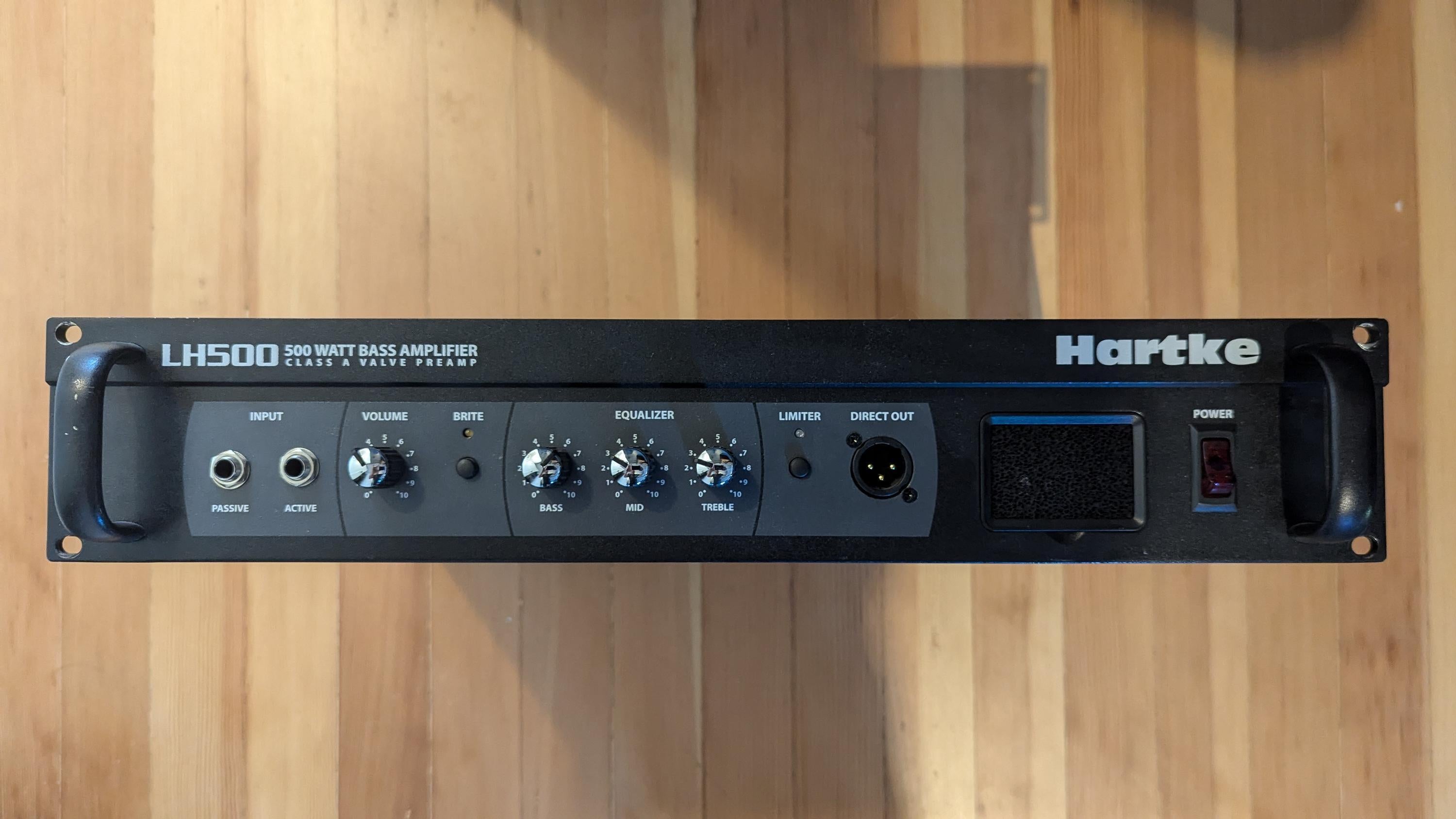 Used Hartke LH500 500-watt Bass - Sweetwater's Gear Exchange