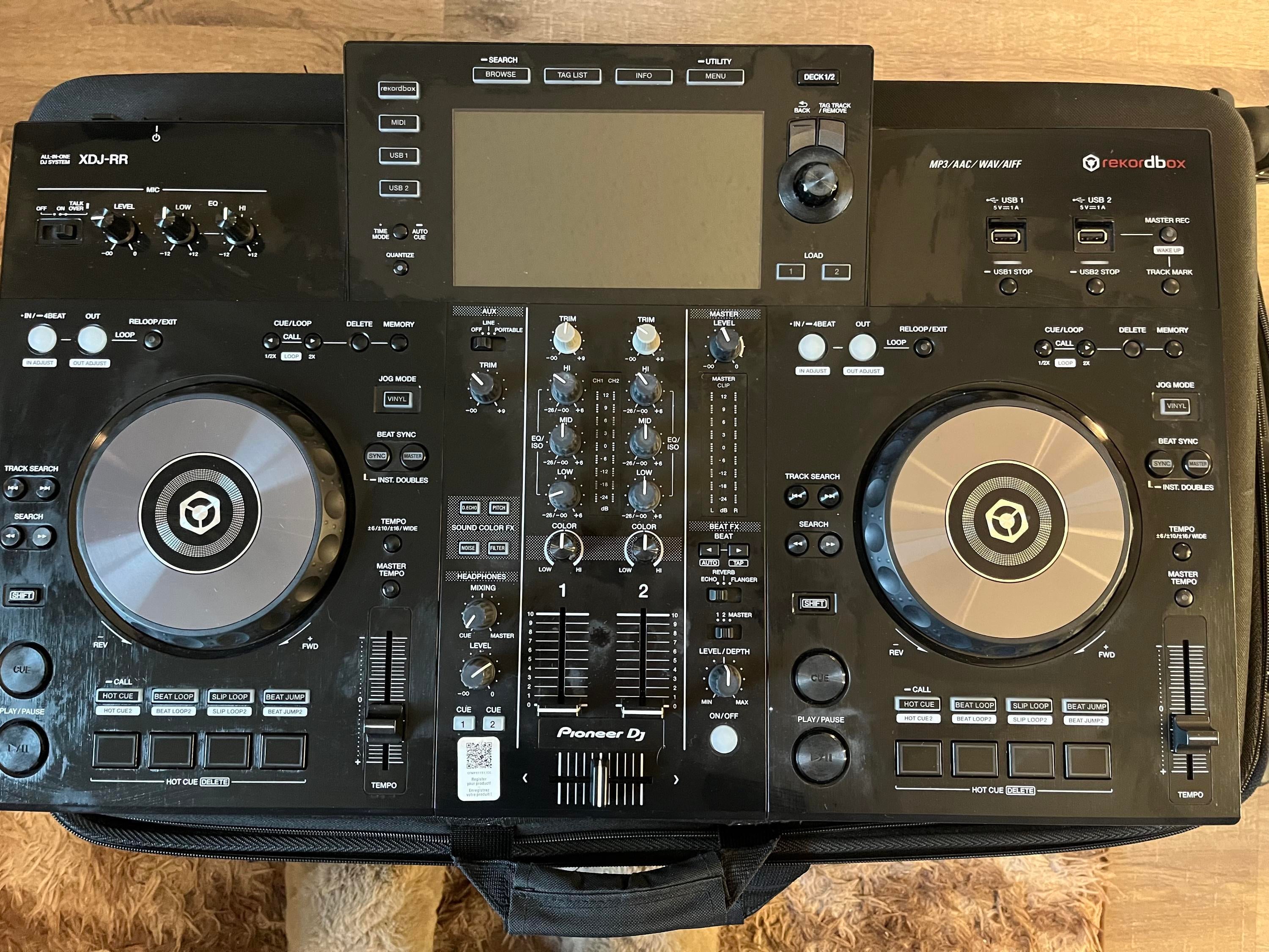 Used Pioneer DJ Pioneer DDJ-XR - Sweetwater's Gear Exchange