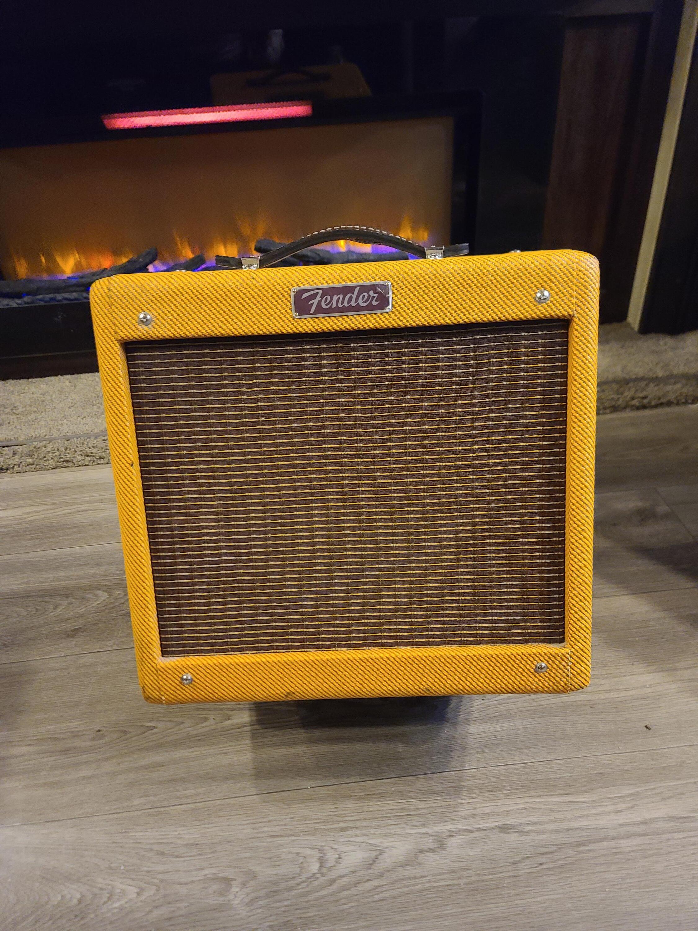 Used Fender Pro Junior IV 1x10" - Sweetwater's Gear Exchange