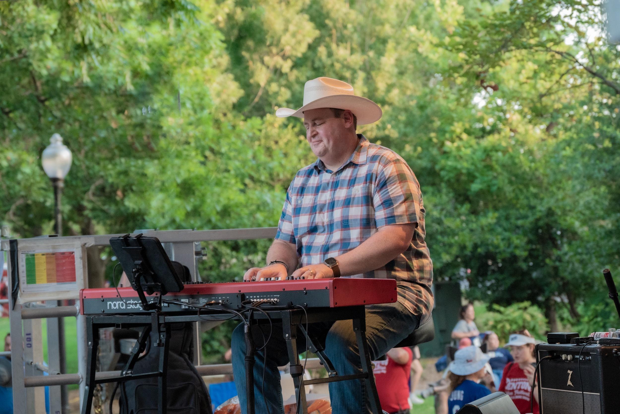 Jason Power - Sweetwater's Gear Exchange