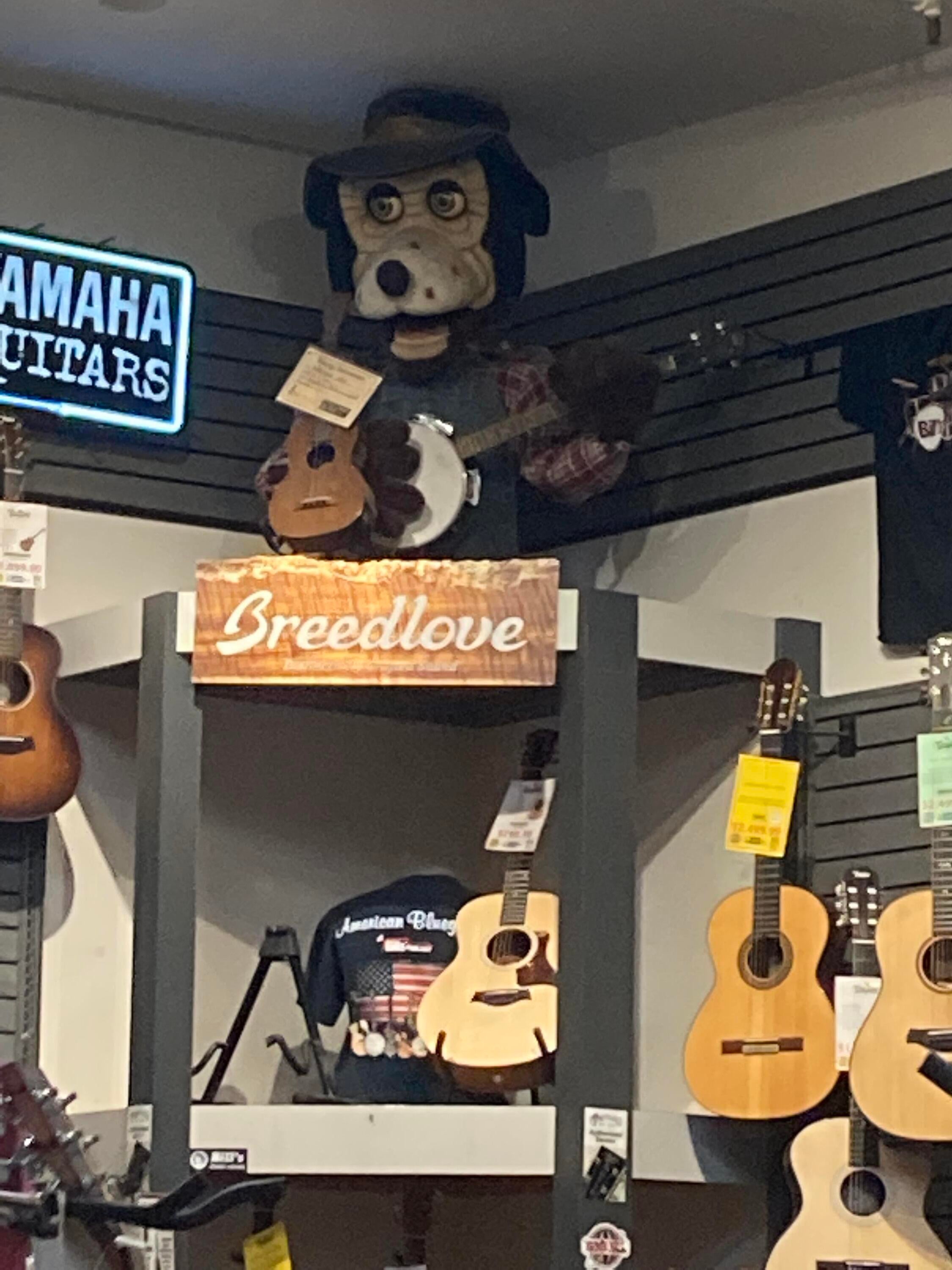 stalwar - Sweetwater's Gear Exchange
